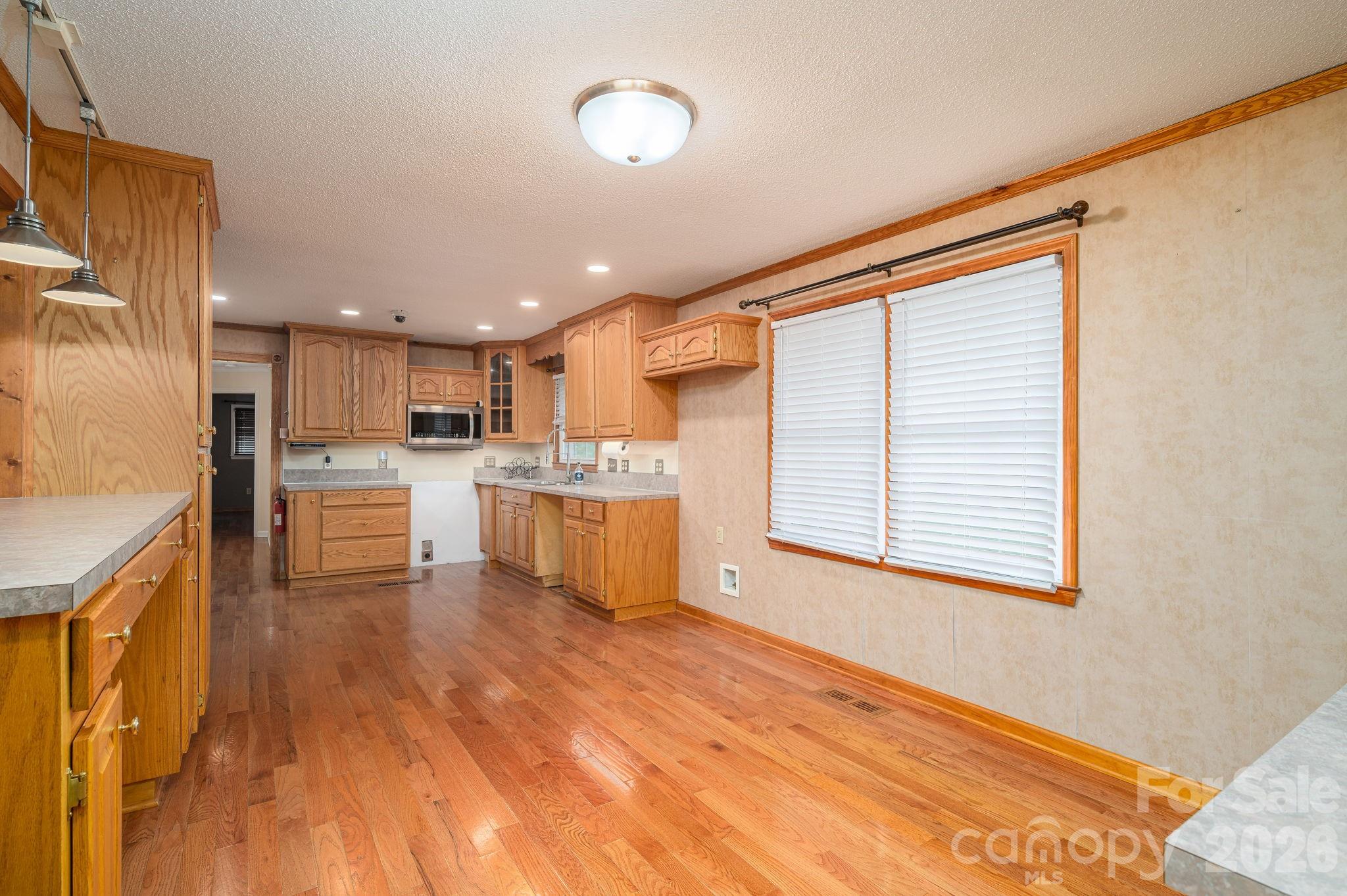5519 Dallas High Shoals Highway, Dallas, NC - photo 16 of 38