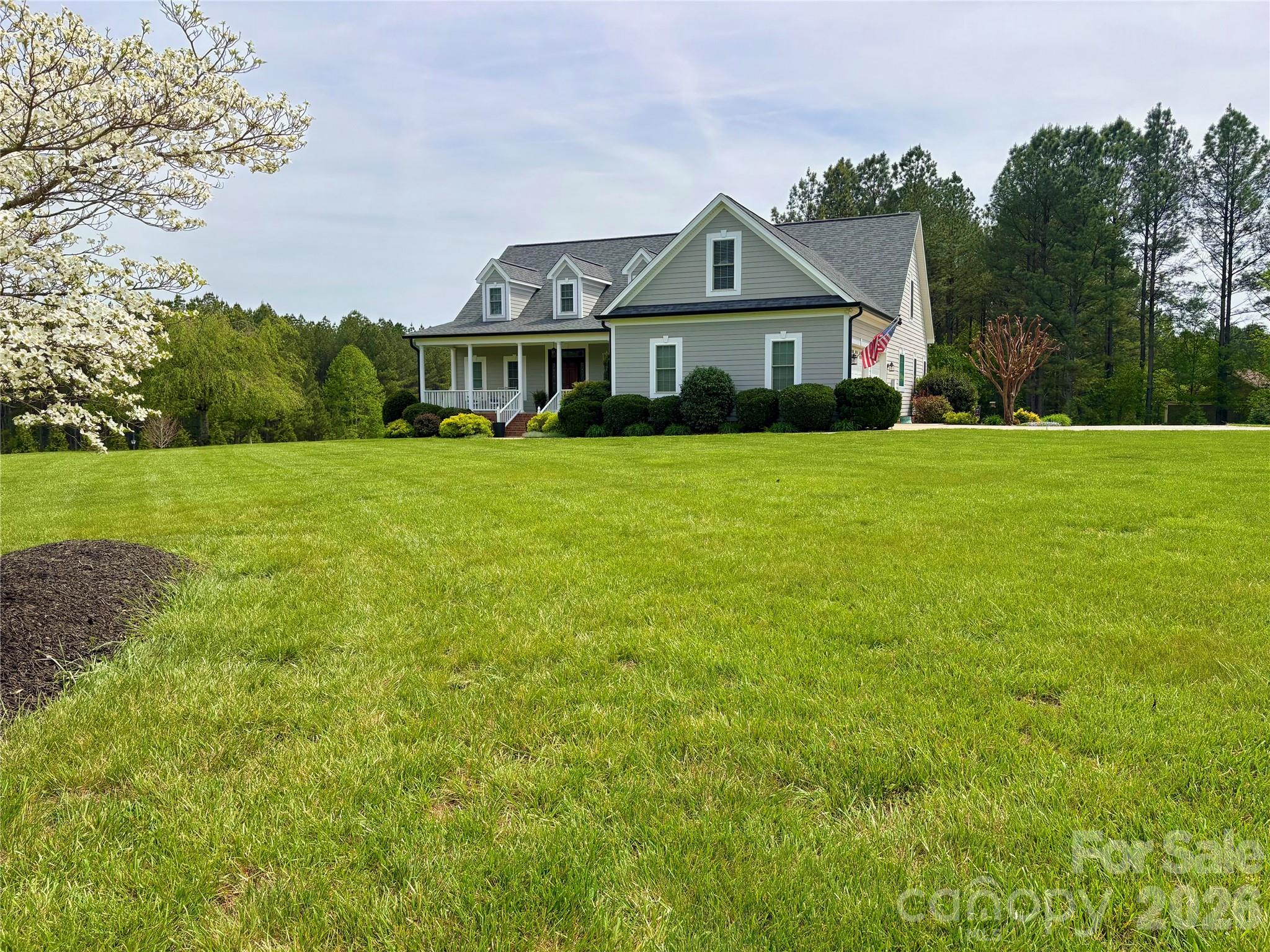 Photo 3 of 3020 N Ridge Court, Lincolnton, NC