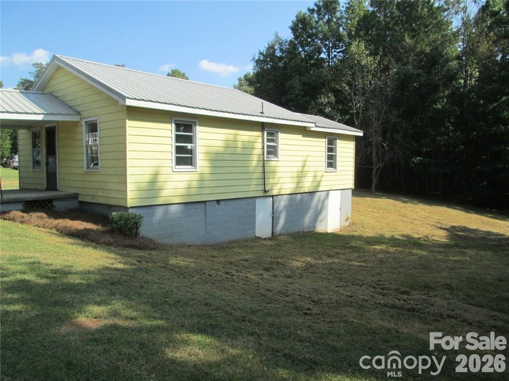 909 Cub Street, Kannapolis, NC - photo 2 of 16