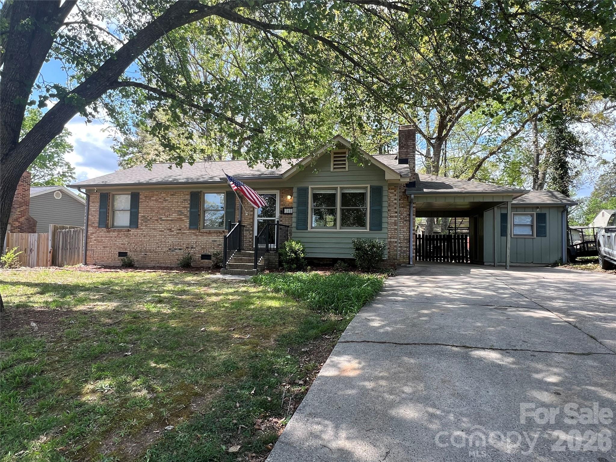 503 N Mauney Avenue, Stanley, NC