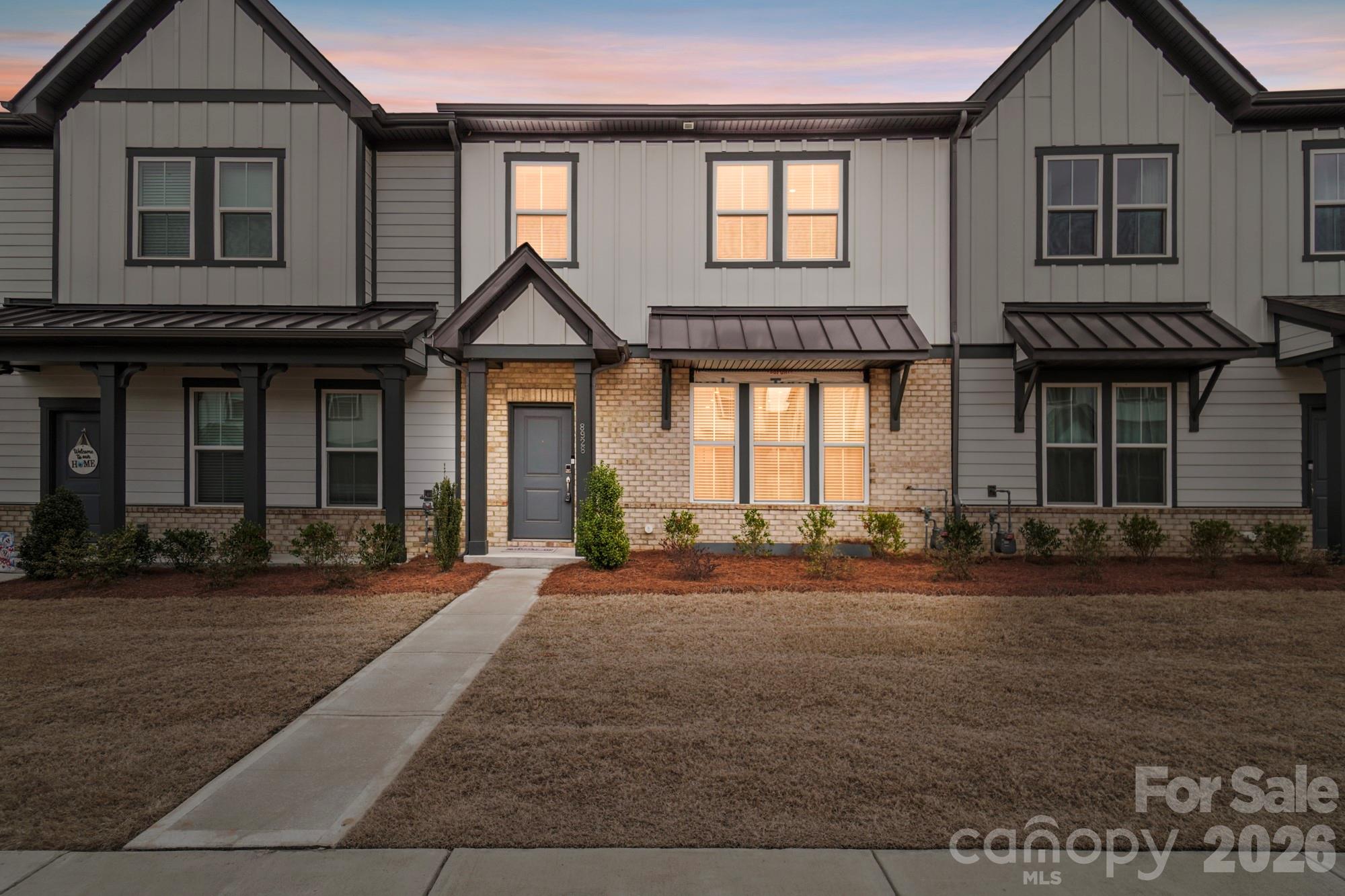 Home for sale at 8928 Morning Mist Road, Charlotte, NC — photo 1 of 32