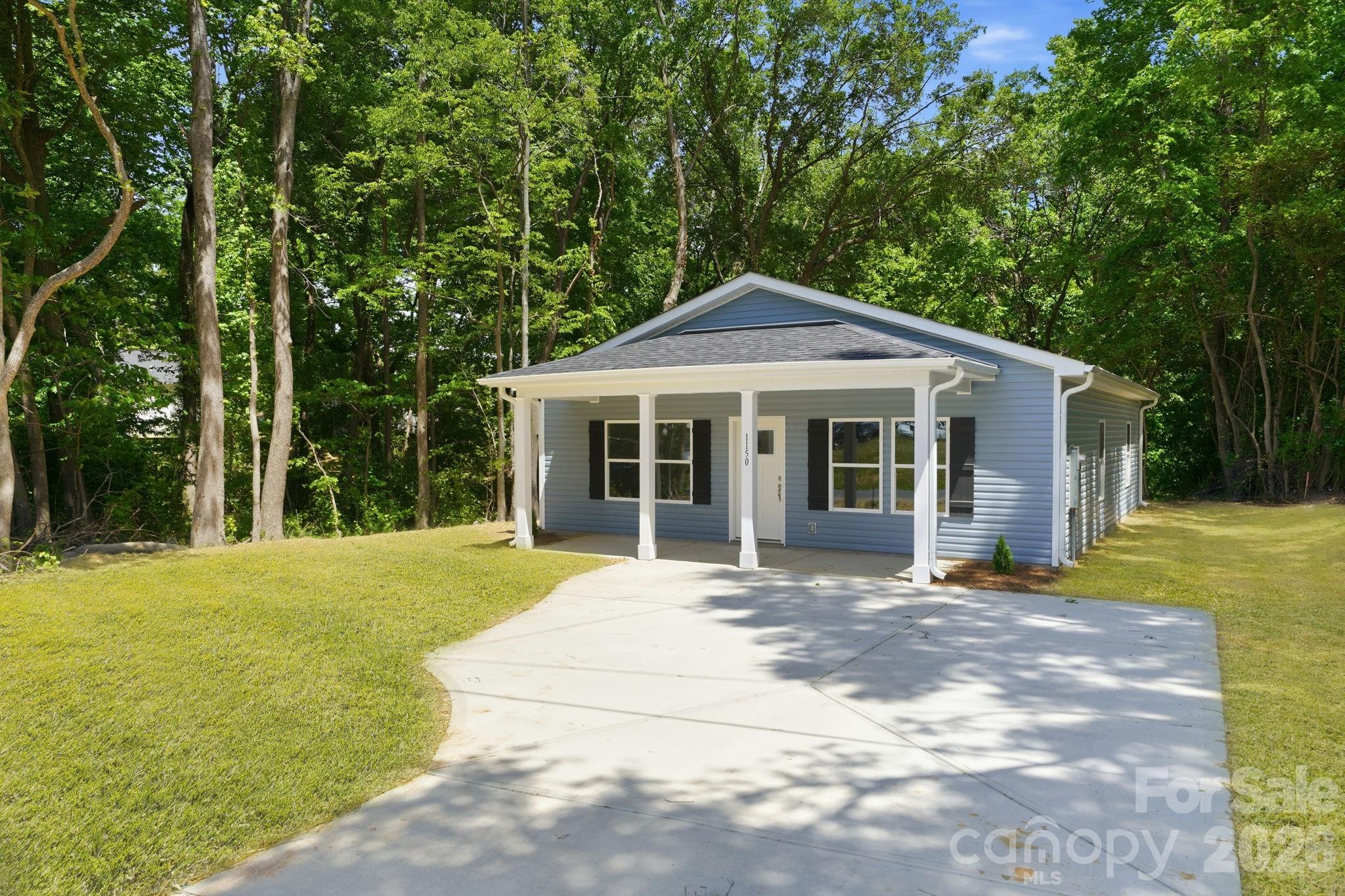 Photo 2 of 1150 Sloop Avenue, Kannapolis, NC