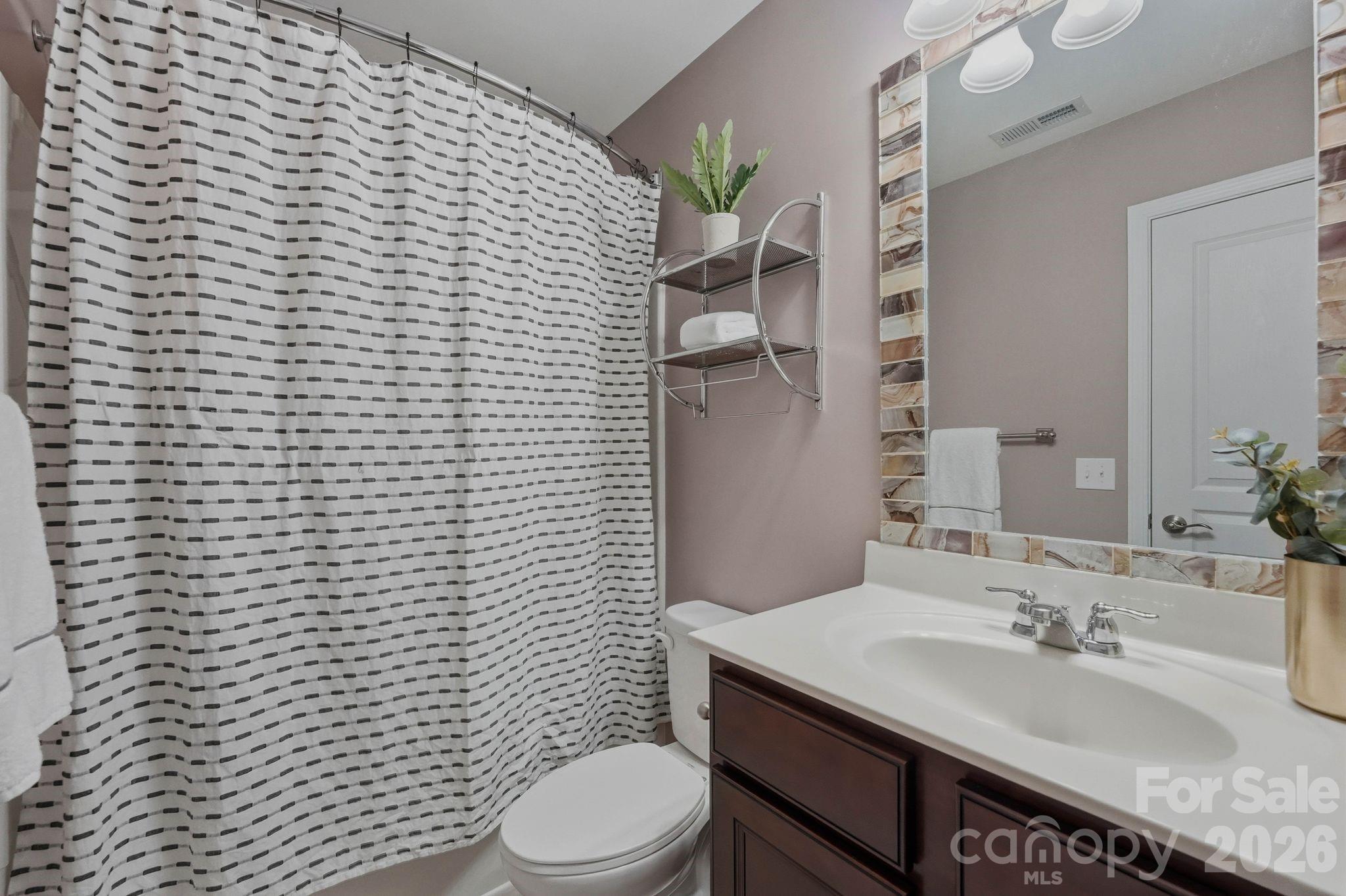 Photo 26 of 2403 Diplomat Lane, Charlotte, NC