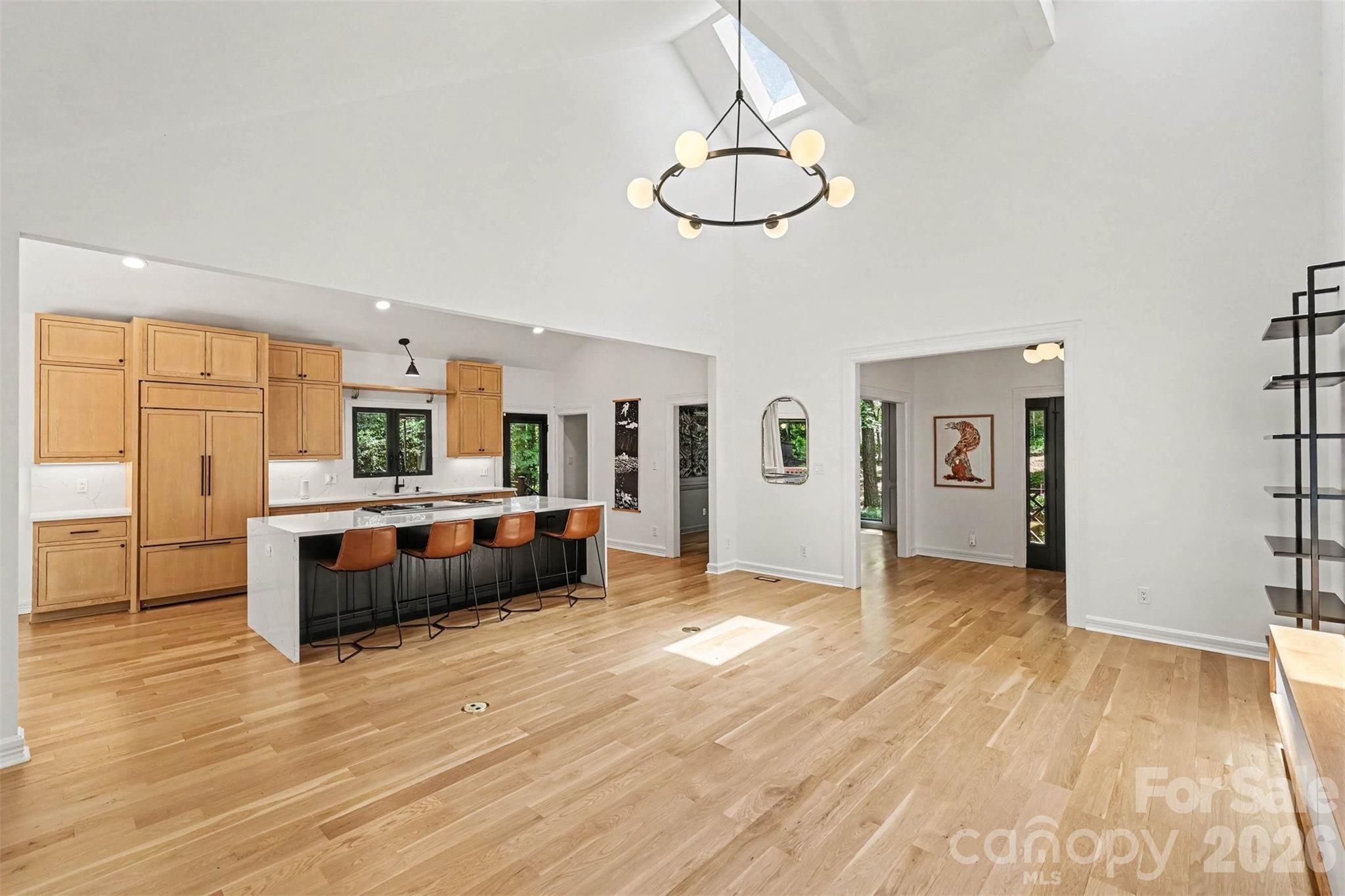 Home for sale at 5123 Randolph Road, Charlotte, NC — photo 7 of 44