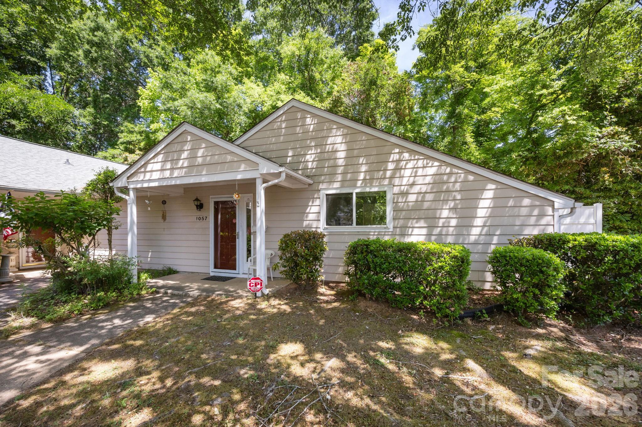 Photo 2 of 1057 Sardis Cove Drive, Charlotte, NC