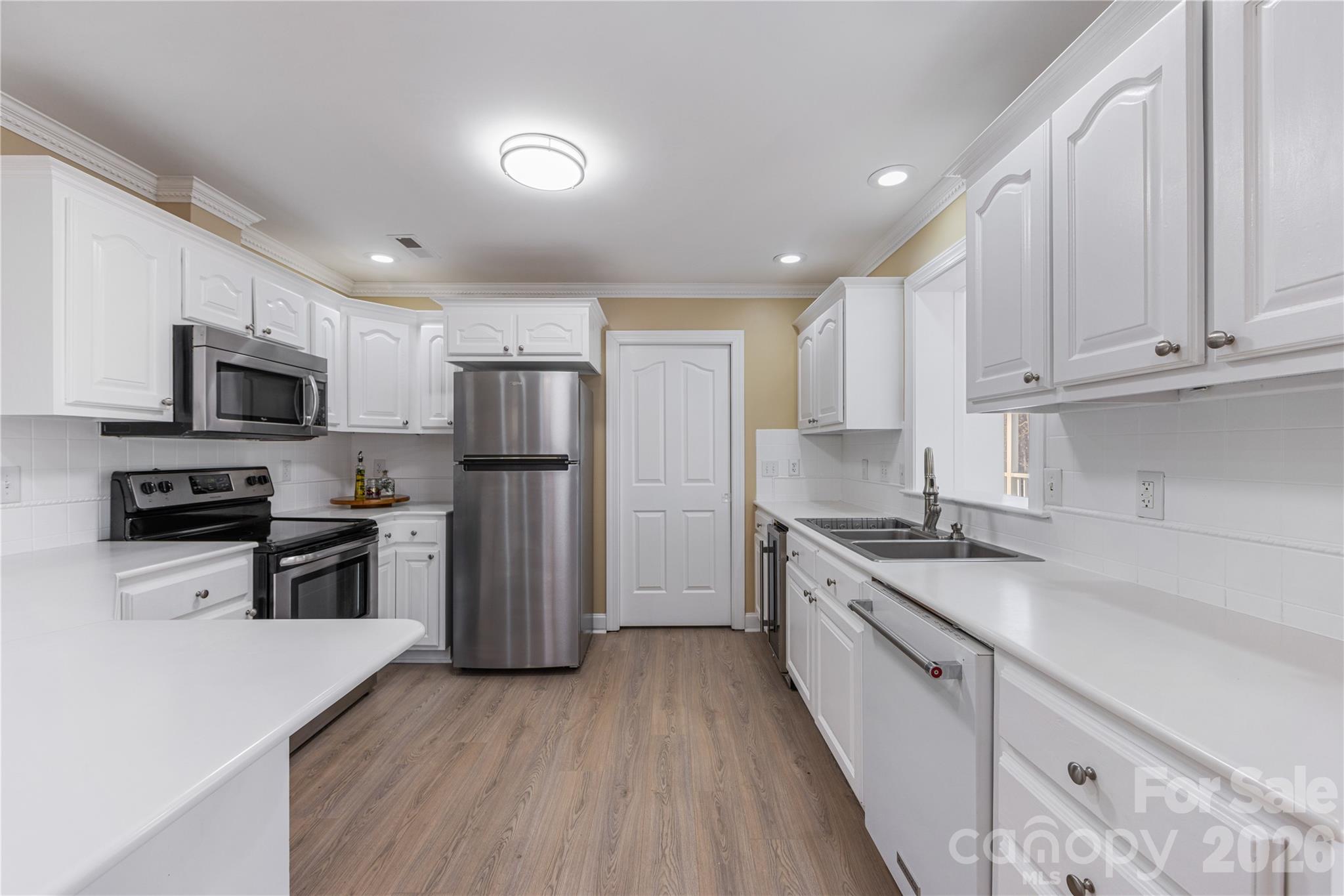7722 Farmbrook Drive, Waxhaw, NC - photo 12 of 44