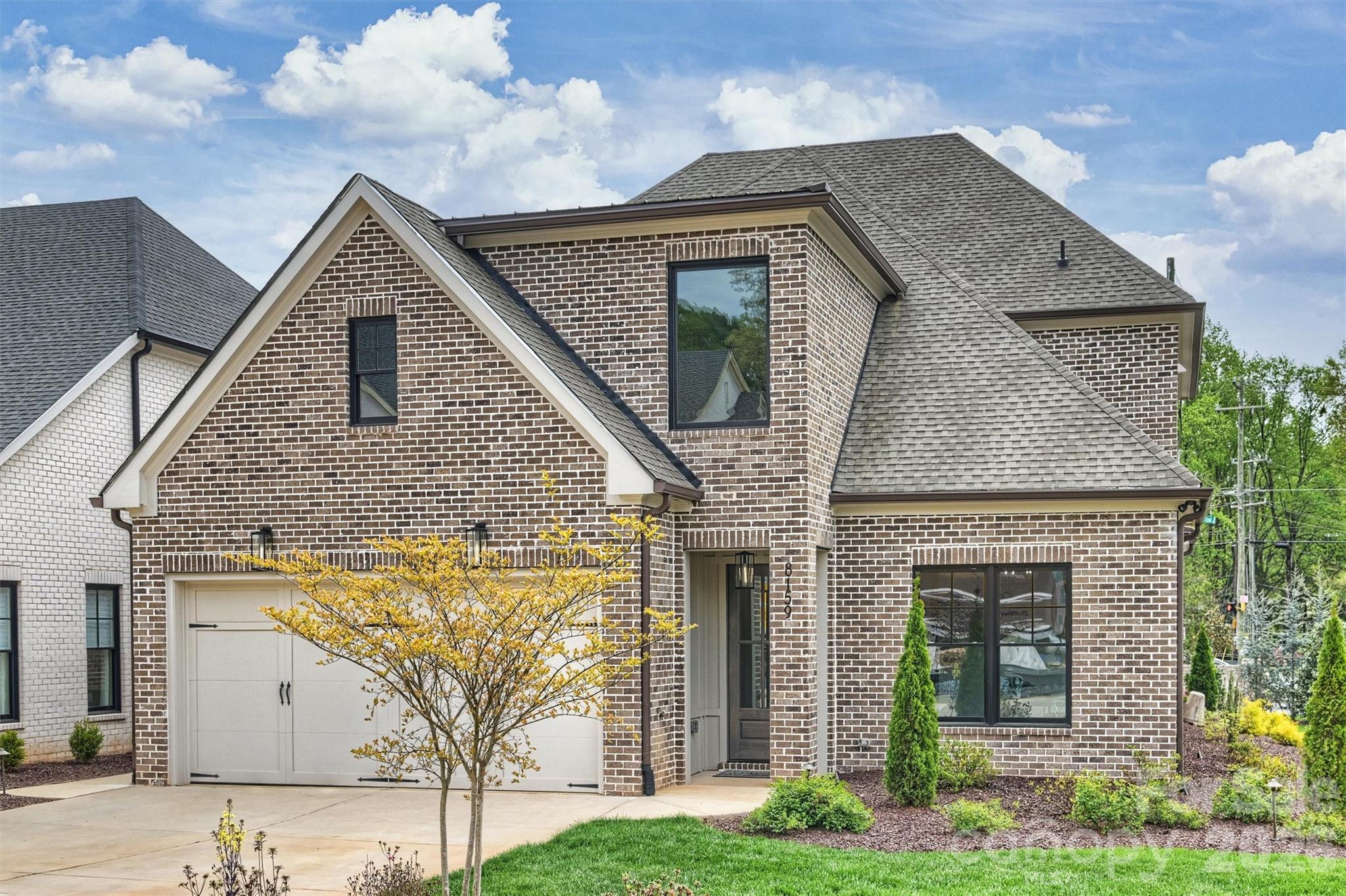 8159 Fairview Road, Charlotte, NC