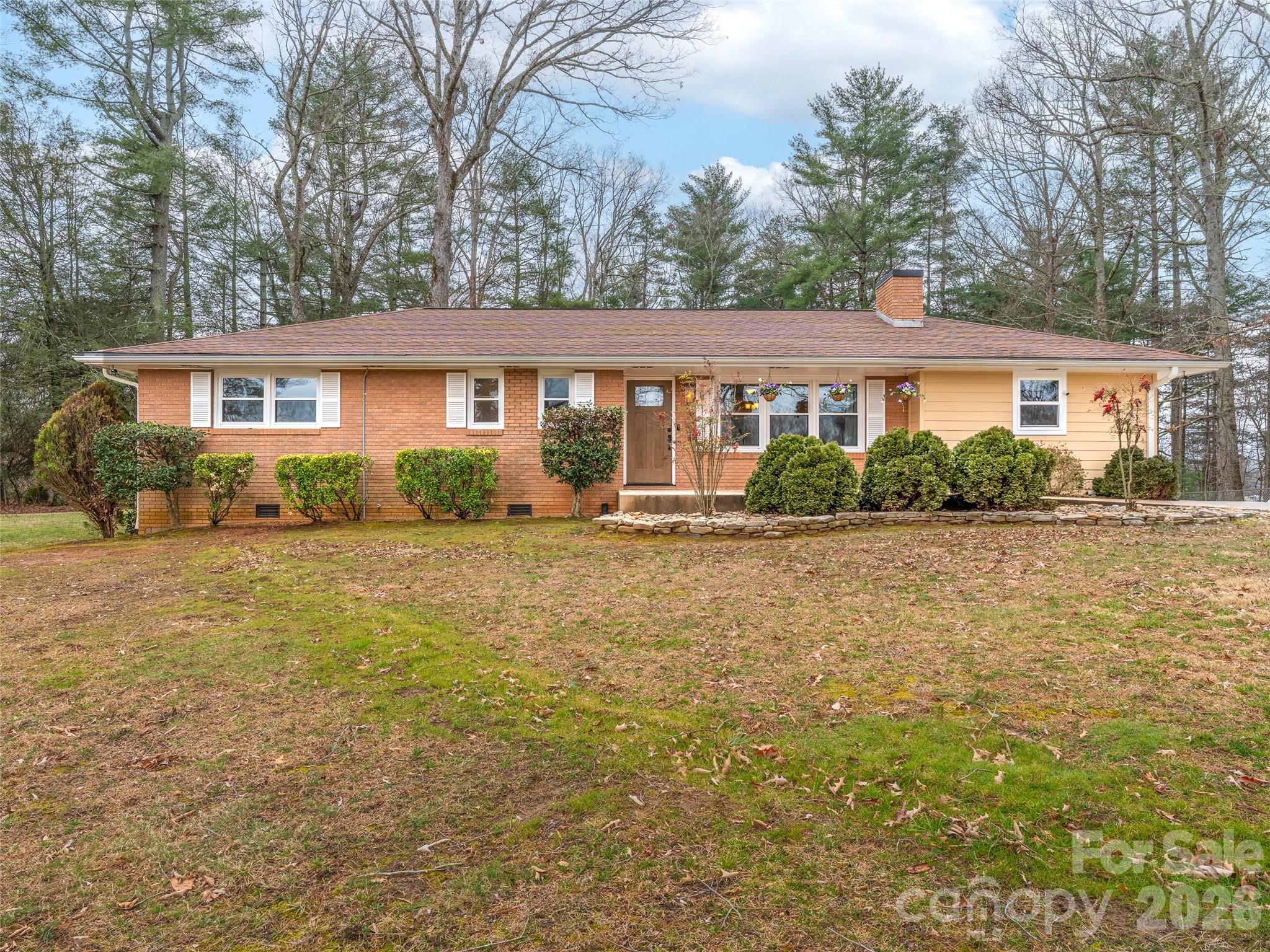 Photo 2 of 1034 S Orchard Road, Flat Rock, NC