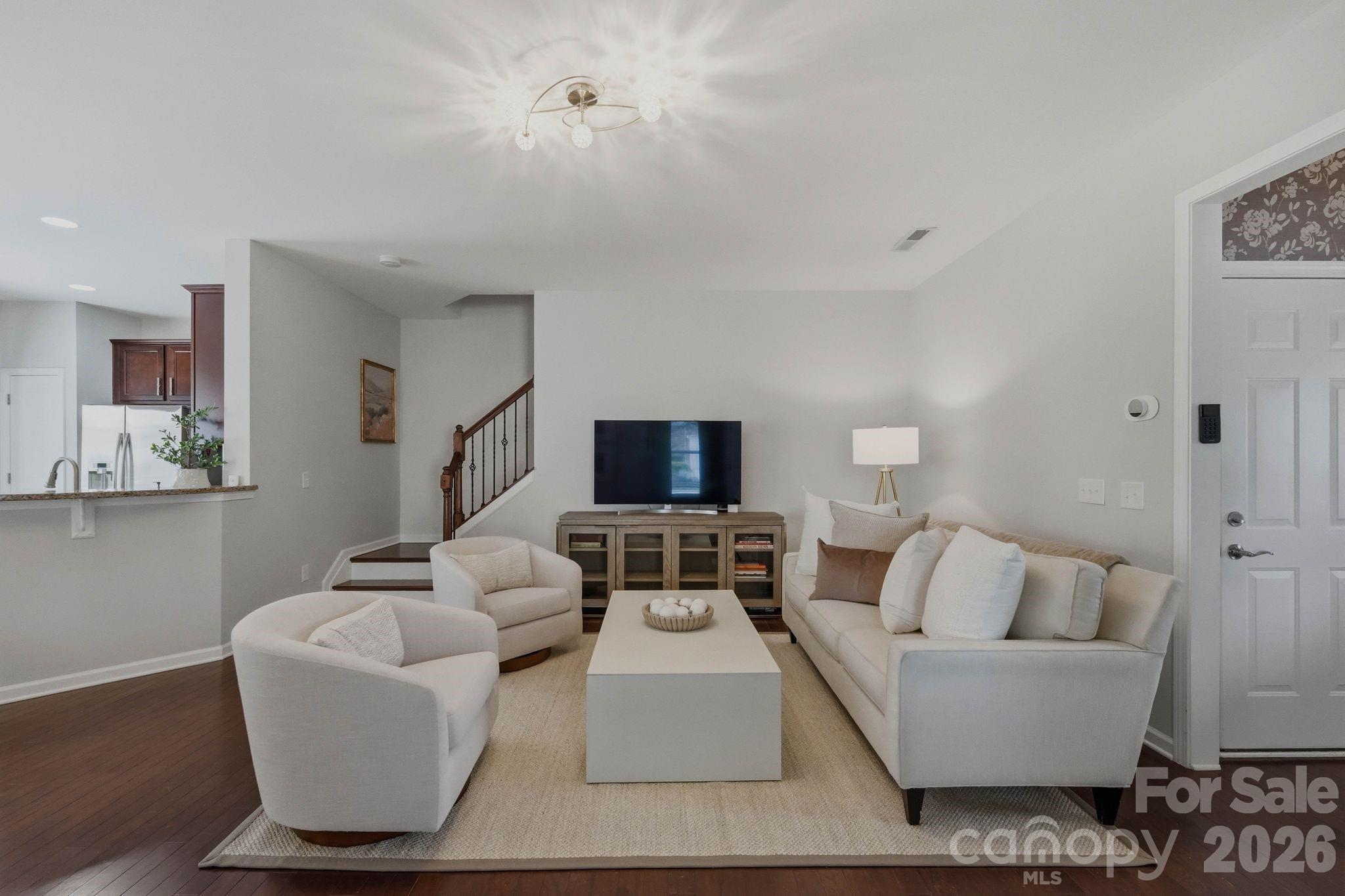 Photo 8 of 2403 Diplomat Lane, Charlotte, NC