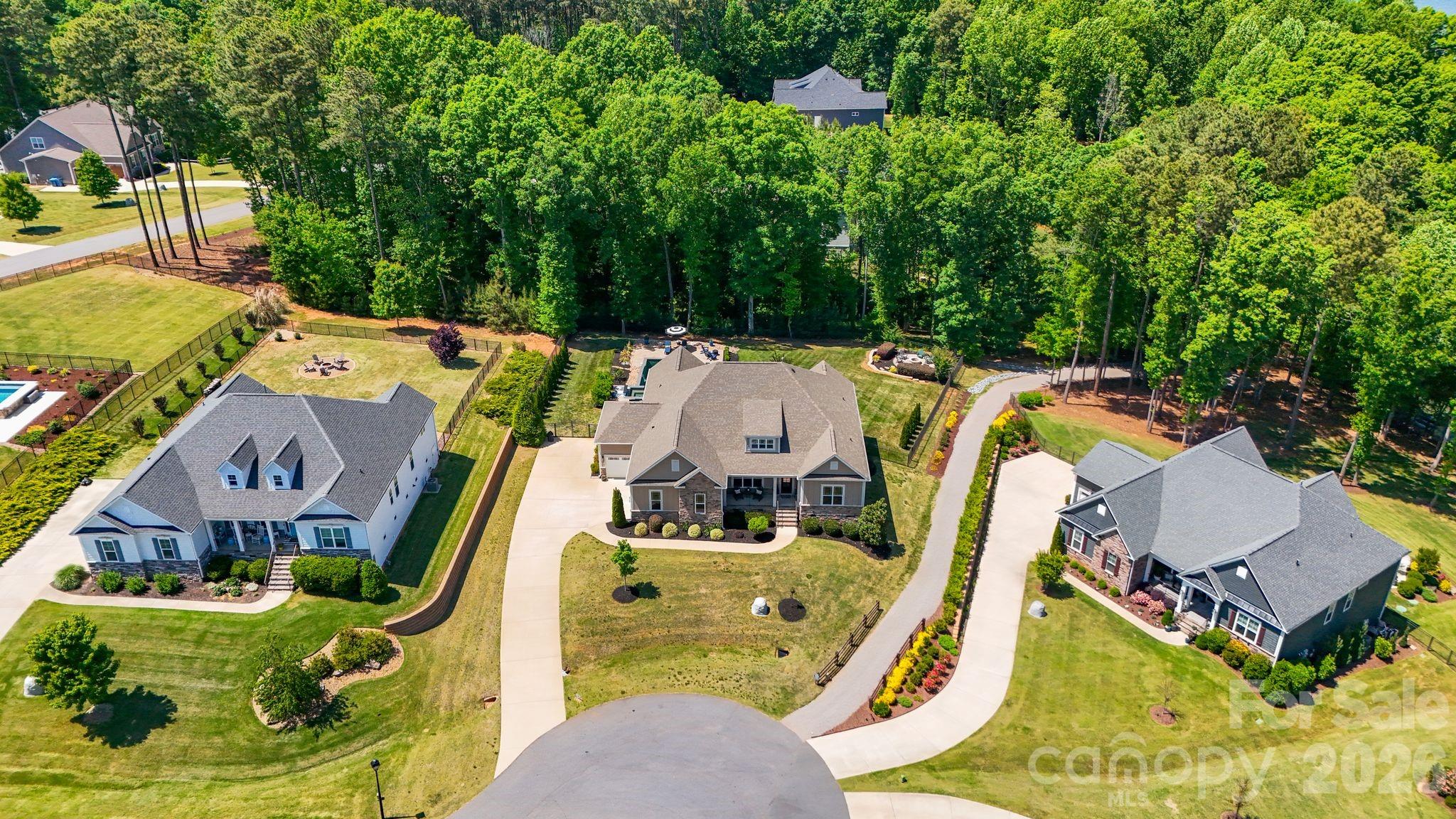Photo 3 of 115 Hillside Cove Court, Mooresville, NC
