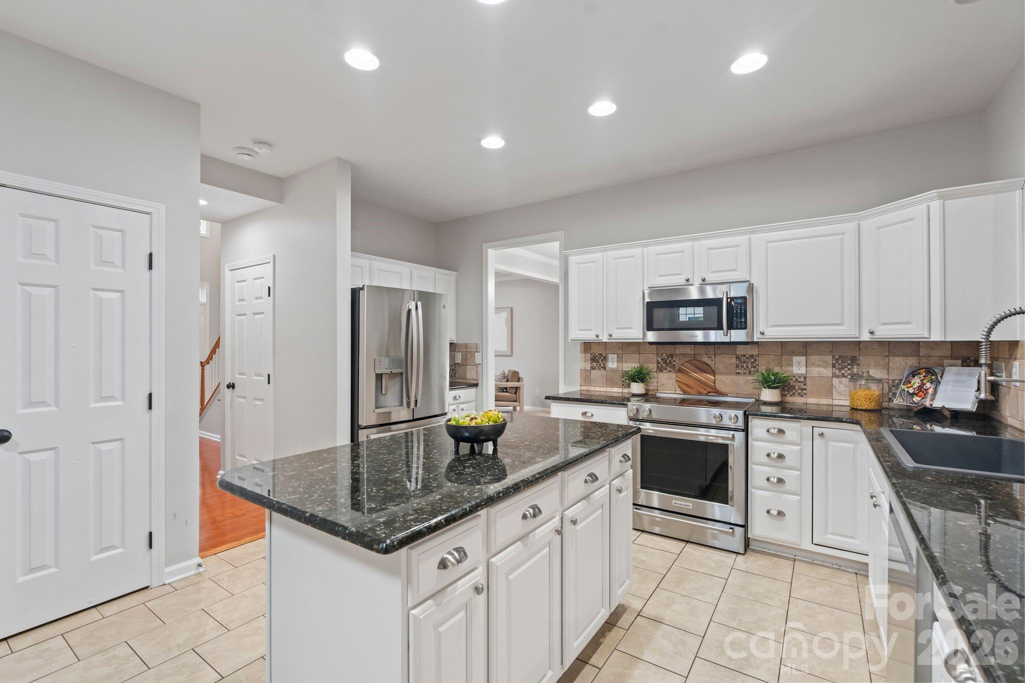 2435 Smith Cove Road, Denver, NC - photo 7 of 48