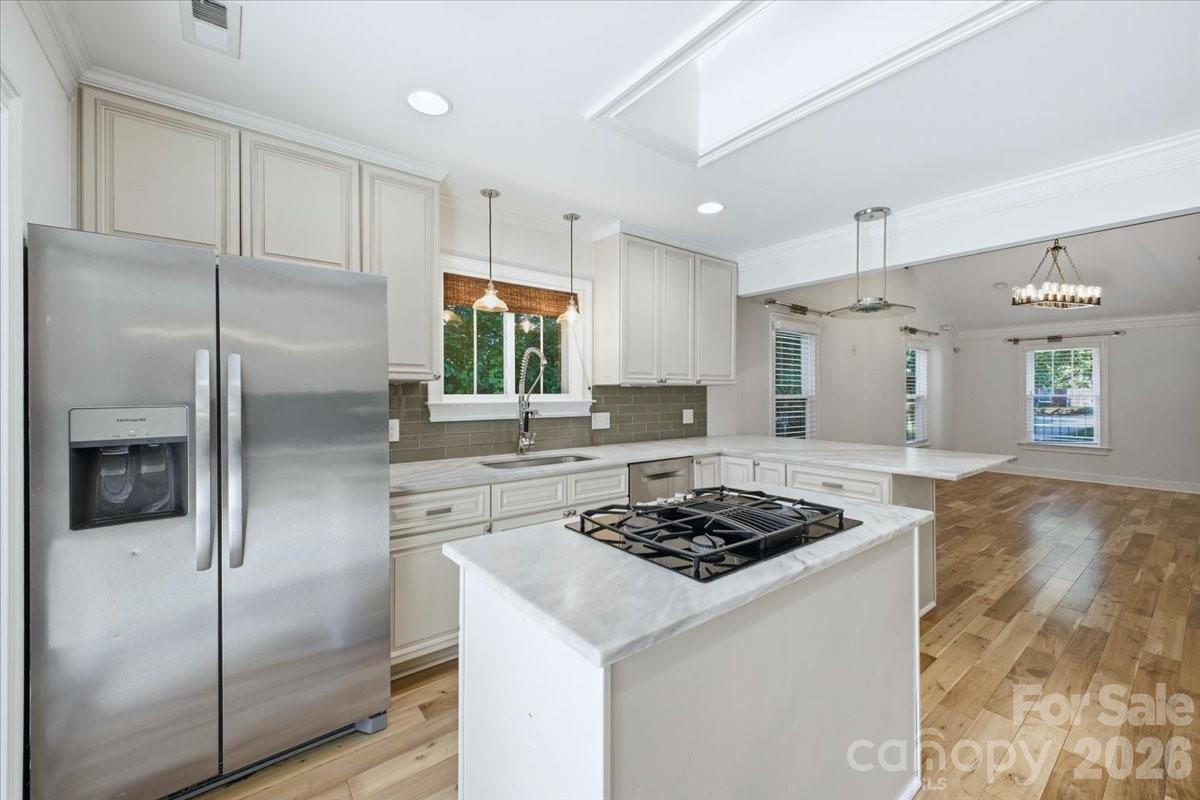 813 Walnut Avenue, Charlotte, NC - photo 17 of 44
