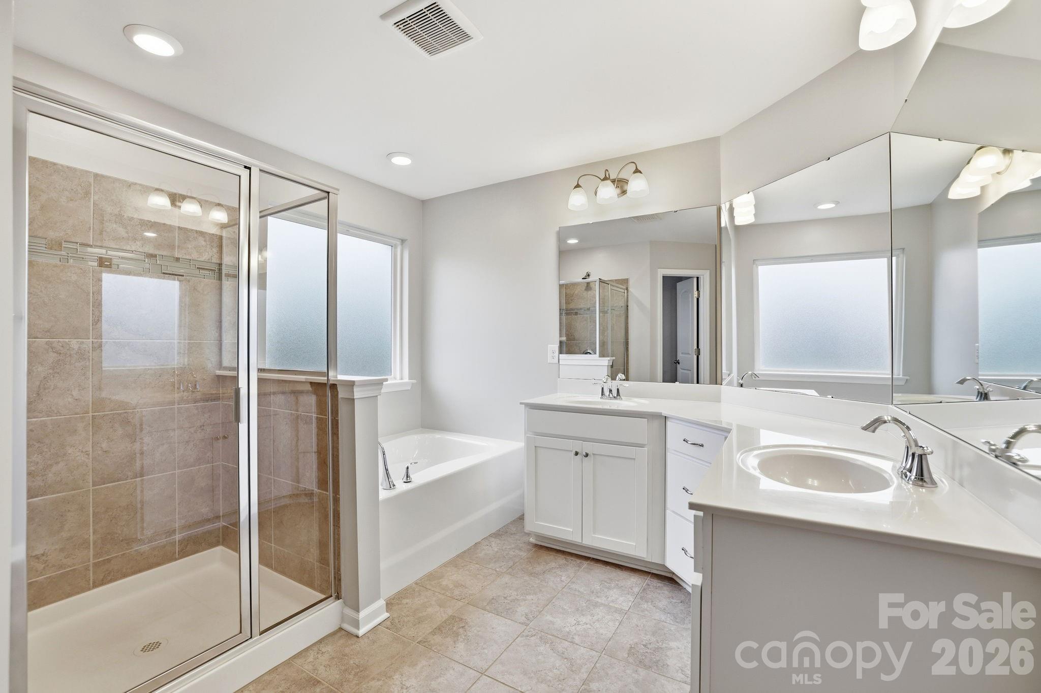 Photo 12 of 8123 Cornhill Avenue, Charlotte, NC