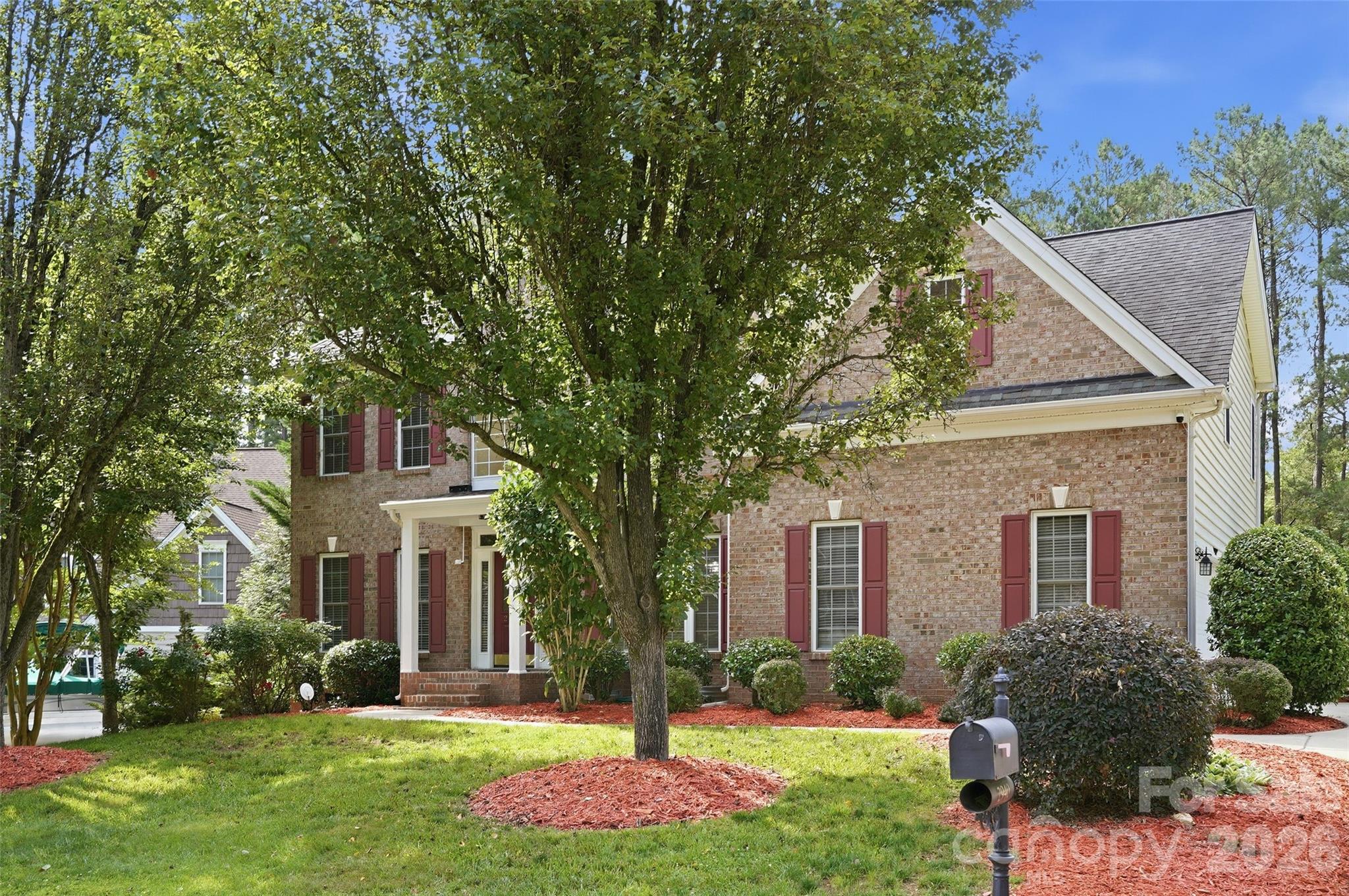 Photo 3 of 2940 Shady Reach Lane, Charlotte, NC