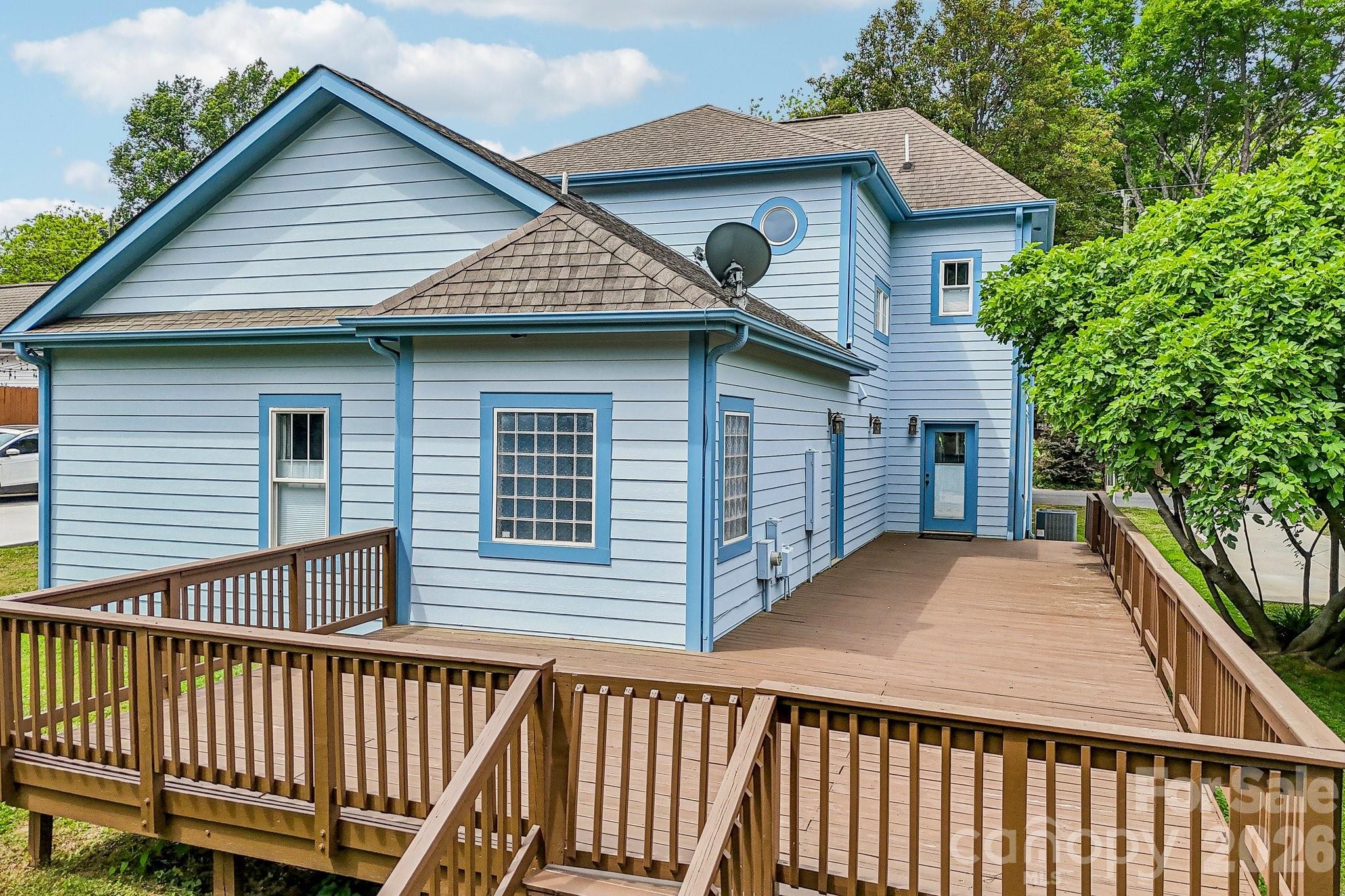 Photo 26 of 611 E 37th Street, Charlotte, NC