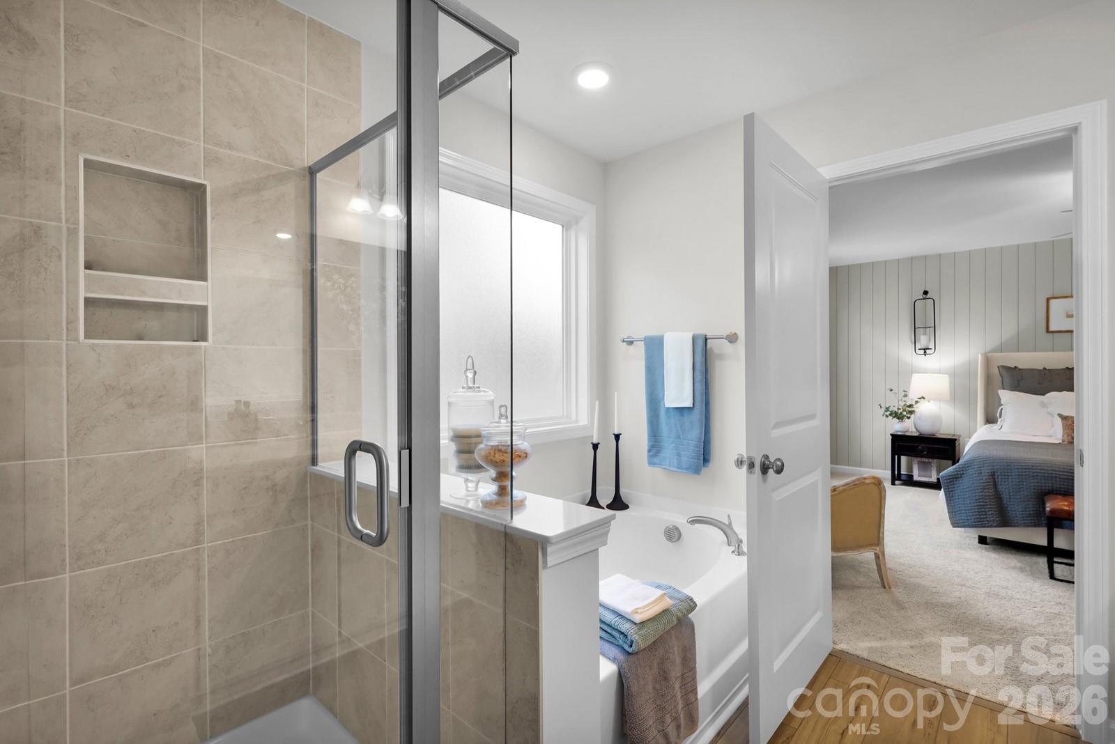 Photo 17 of 4017 Juno Drive, Charlotte, NC