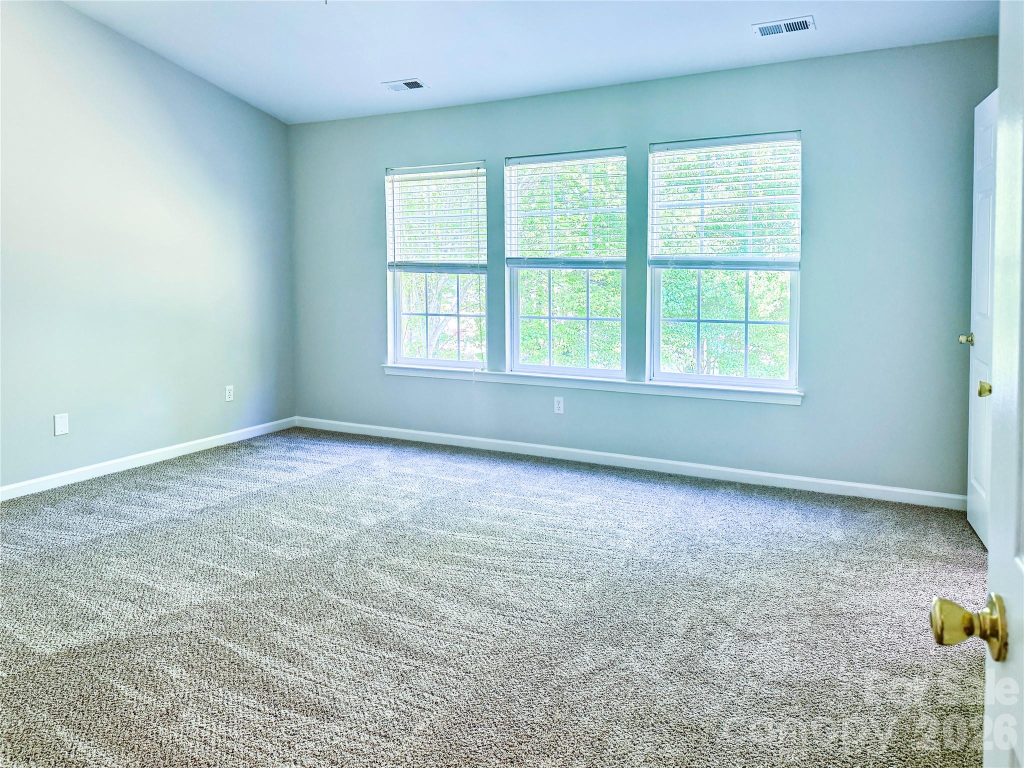 Photo 17 of 7519 Eurostar Drive, Charlotte, NC