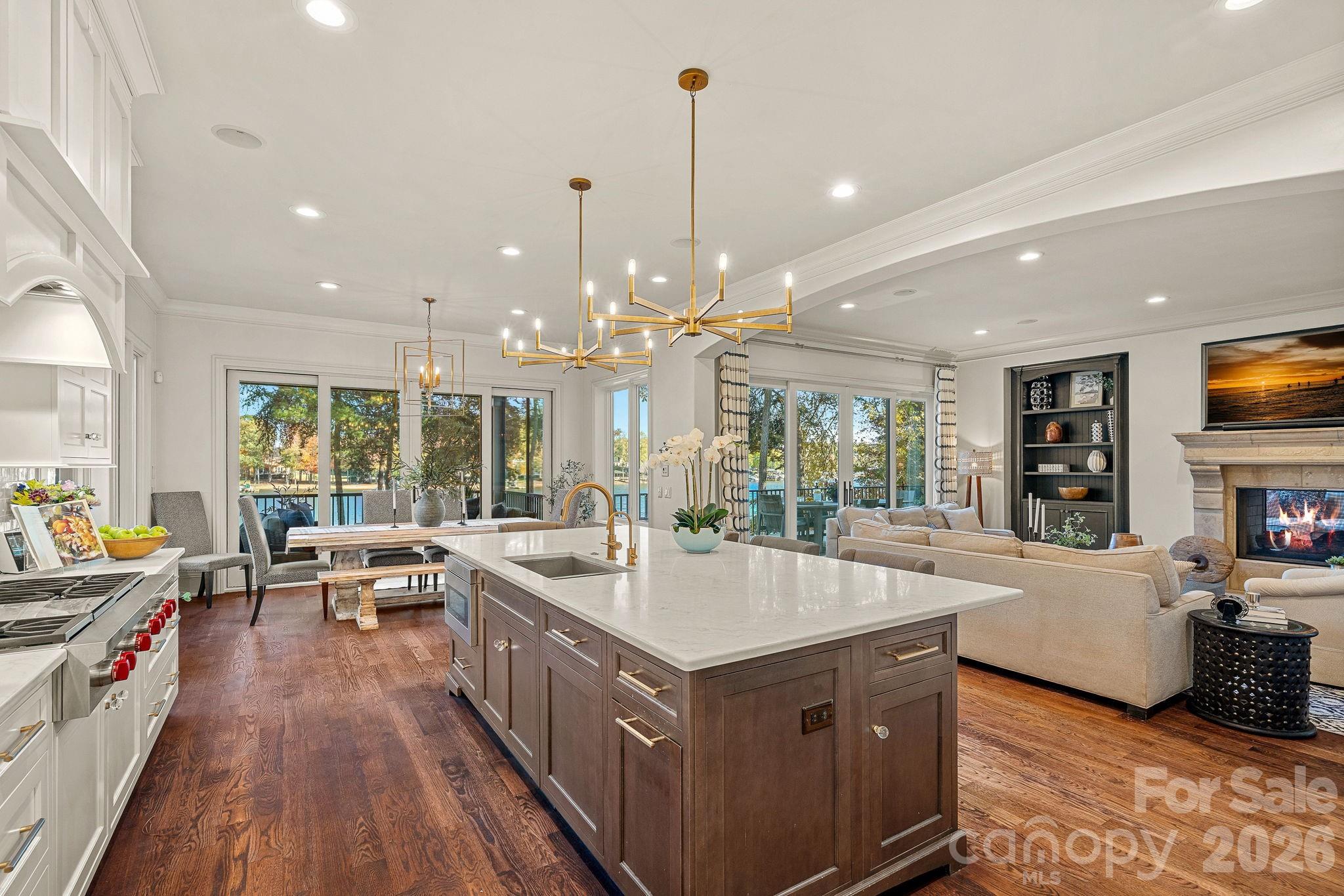 119 S Longfellow Lane, Mooresville, NC - photo 9 of 49