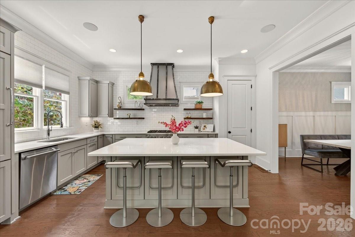 Photo 13 of 748 Ellsworth Road, Charlotte, NC