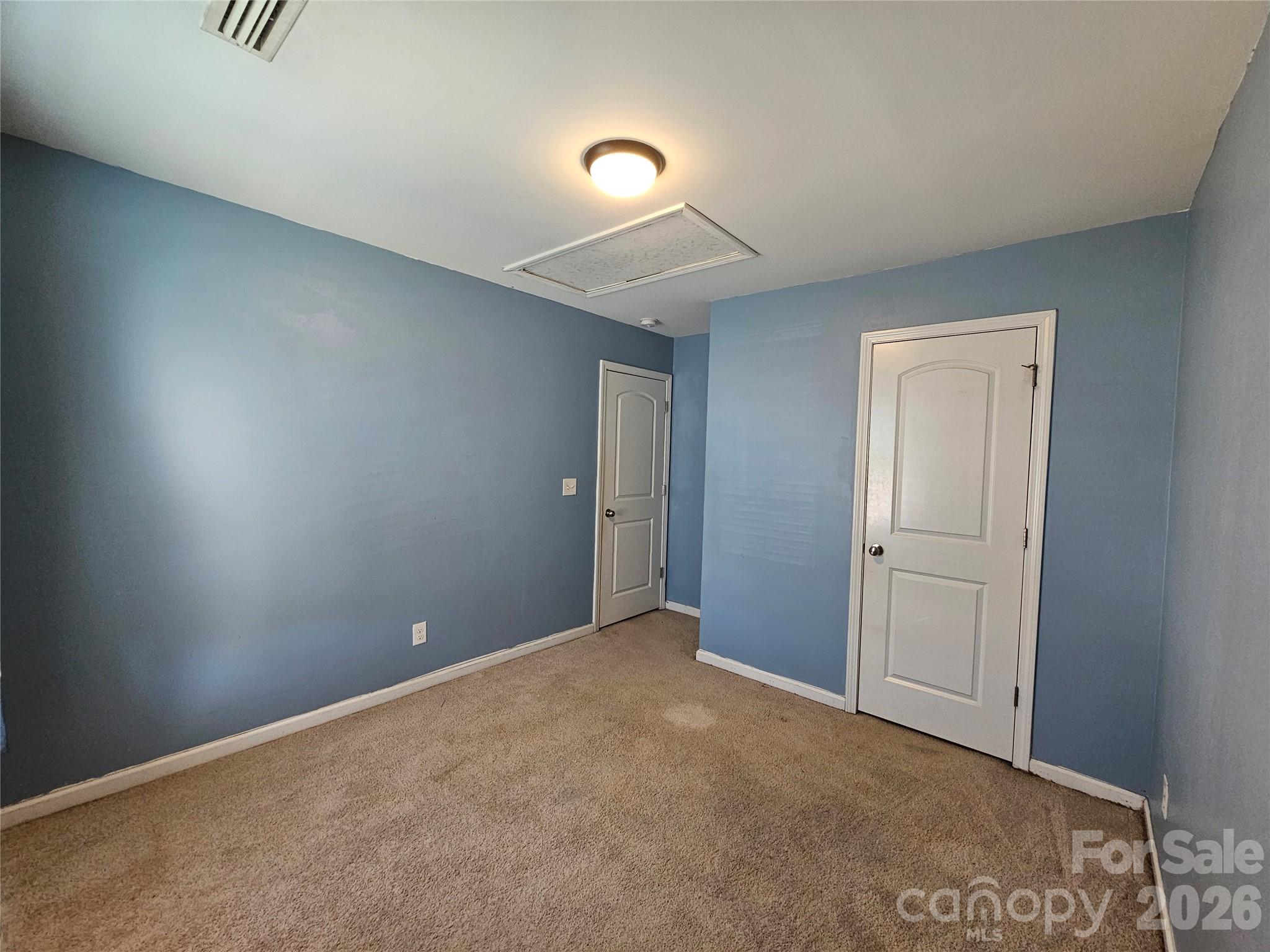 Photo 32 of 10703 Derryrush Drive, Charlotte, NC
