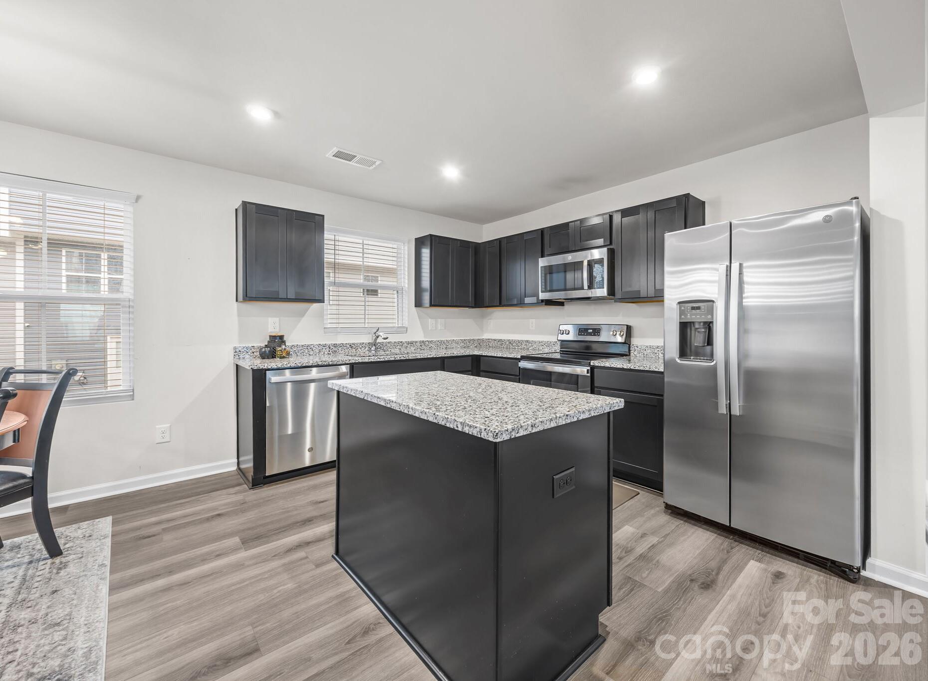 Photo 17 of 3021 Fiddlewood Street, Charlotte, NC