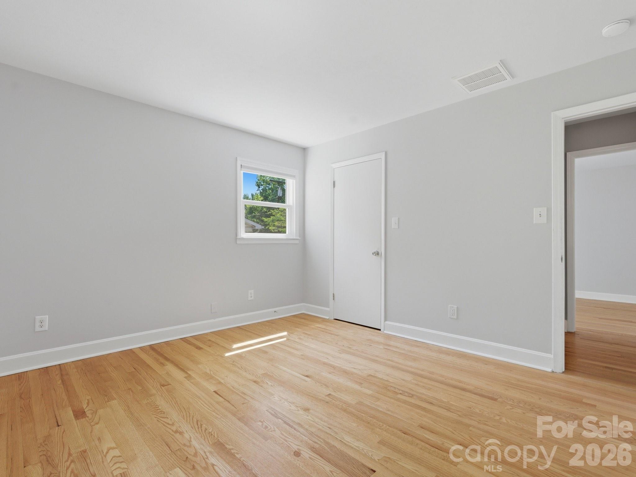 7401 Woodstream Drive, Charlotte, NC - photo 14 of 40
