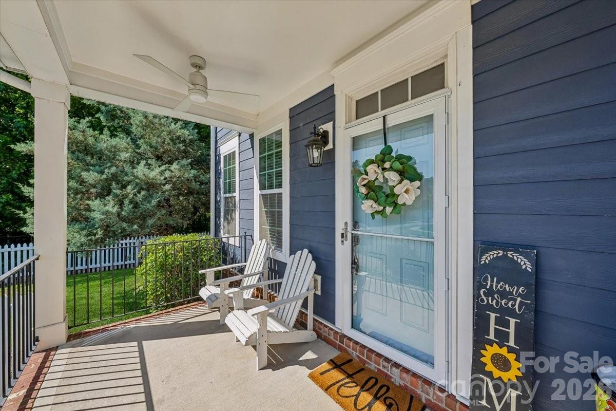 Photo 4 of 6005 Whitehawk Hill Road, Mint Hill, NC