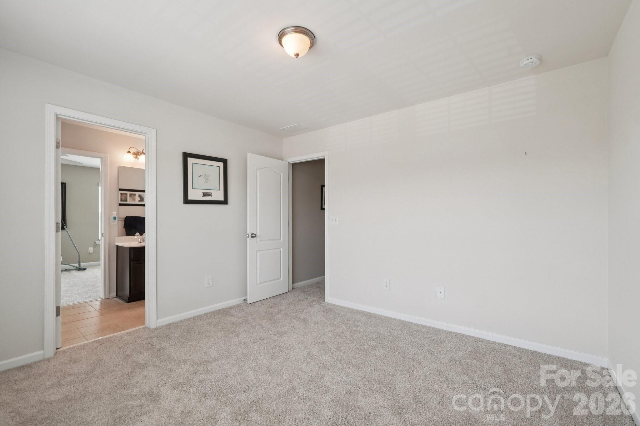 5016 Riverdale Drive, Charlotte, NC - photo 22 of 40