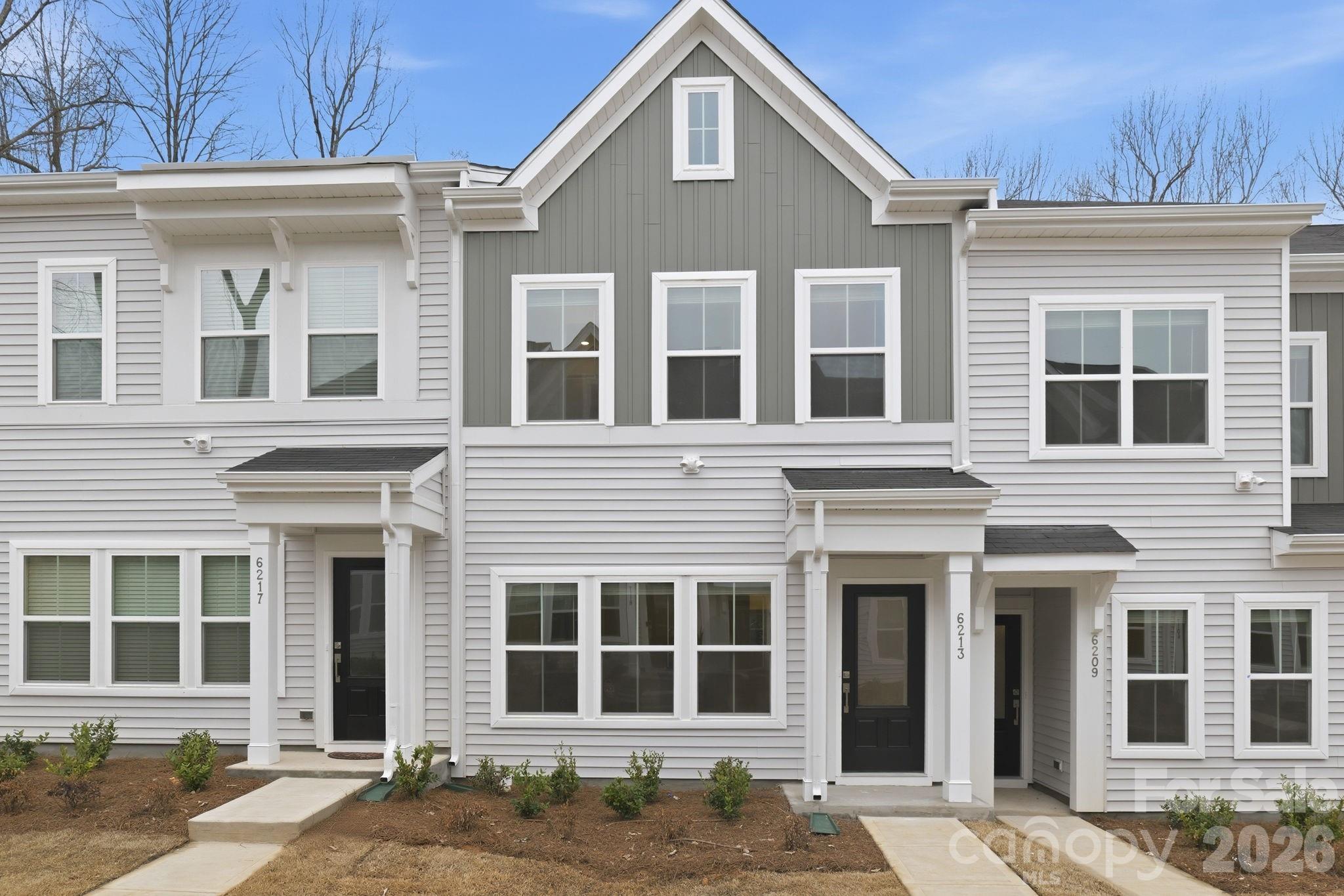 Home for sale at 6213 Kimball Court40, Charlotte, NC — photo 1 of 33