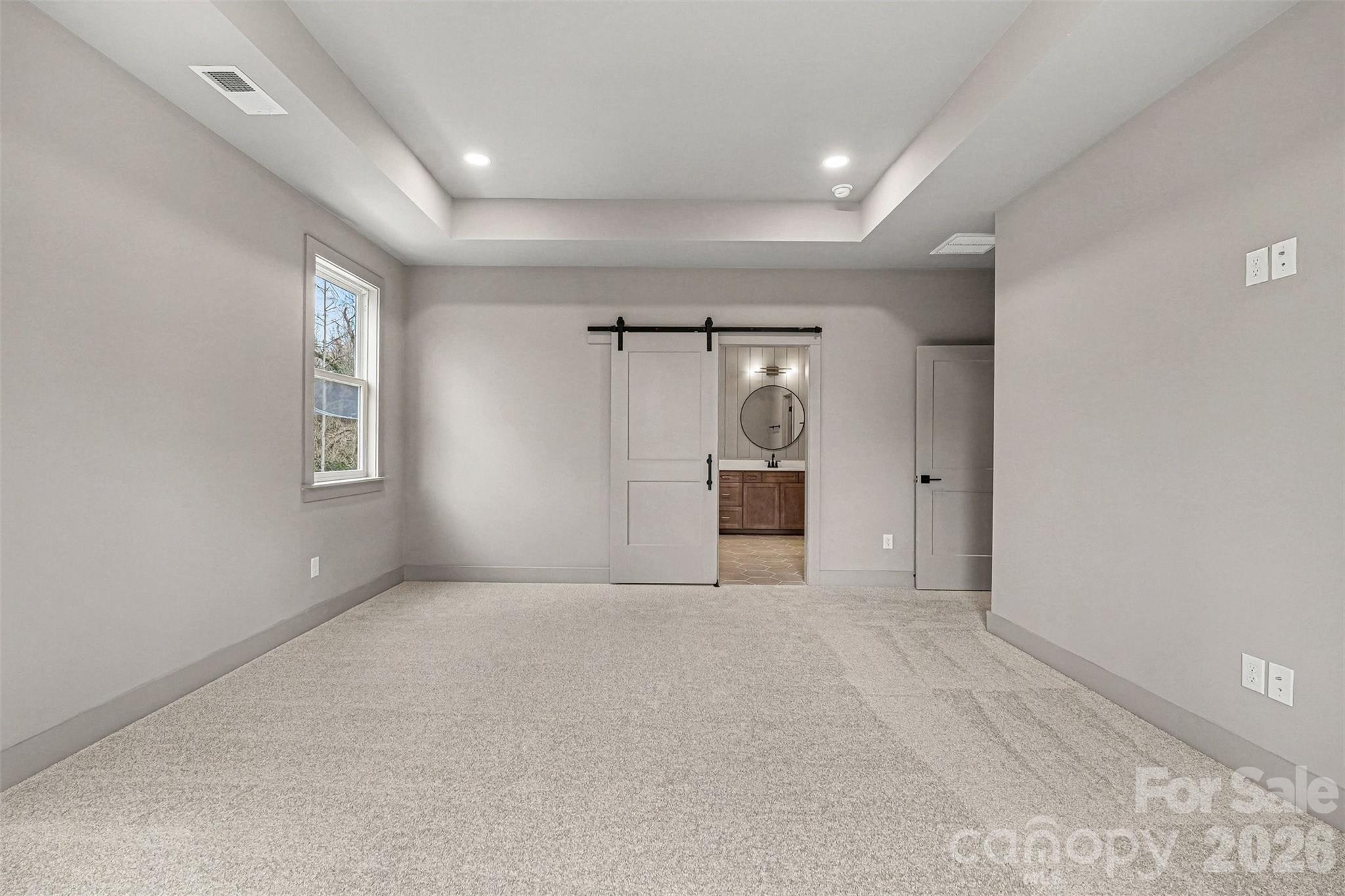 2418 Crestview Drive, Charlotte, NC - photo 23 of 41