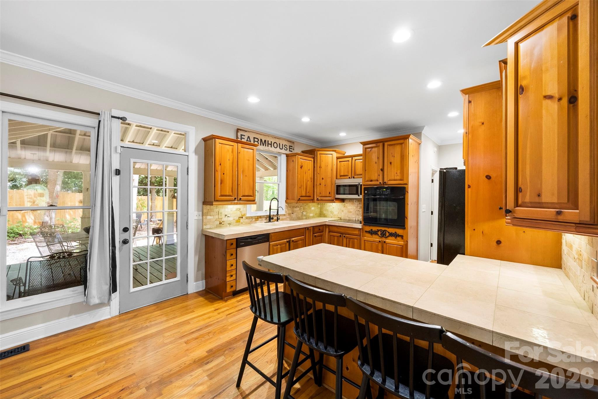 10112 Windtree Lane, Charlotte, NC - photo 11 of 47