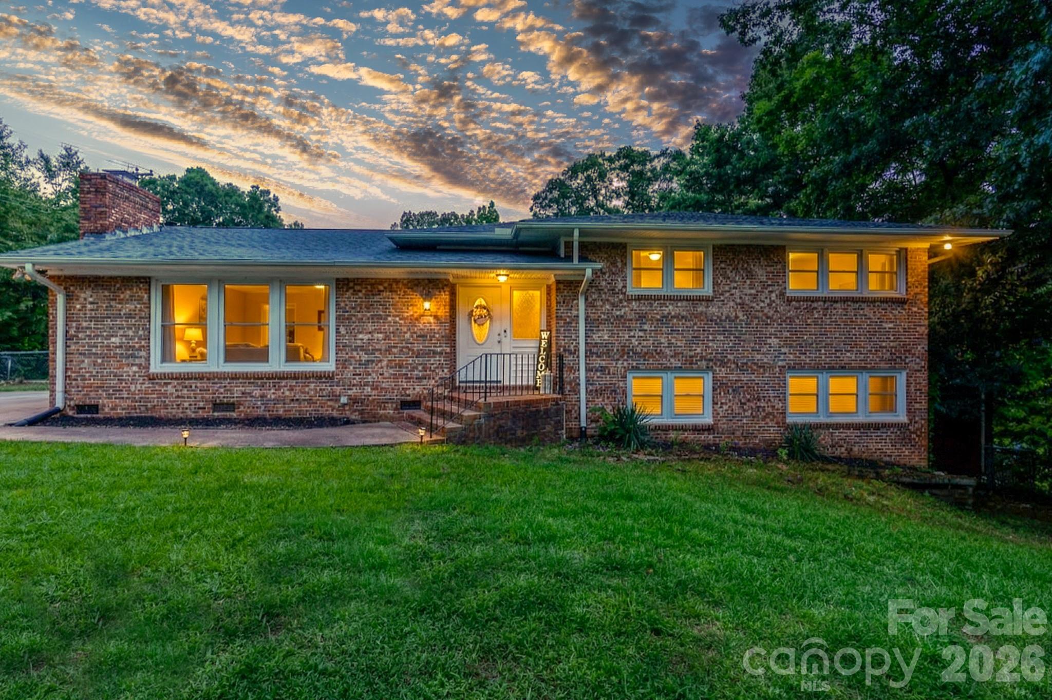 Photo 2 of 122 Crestwood Drive, Chester, SC