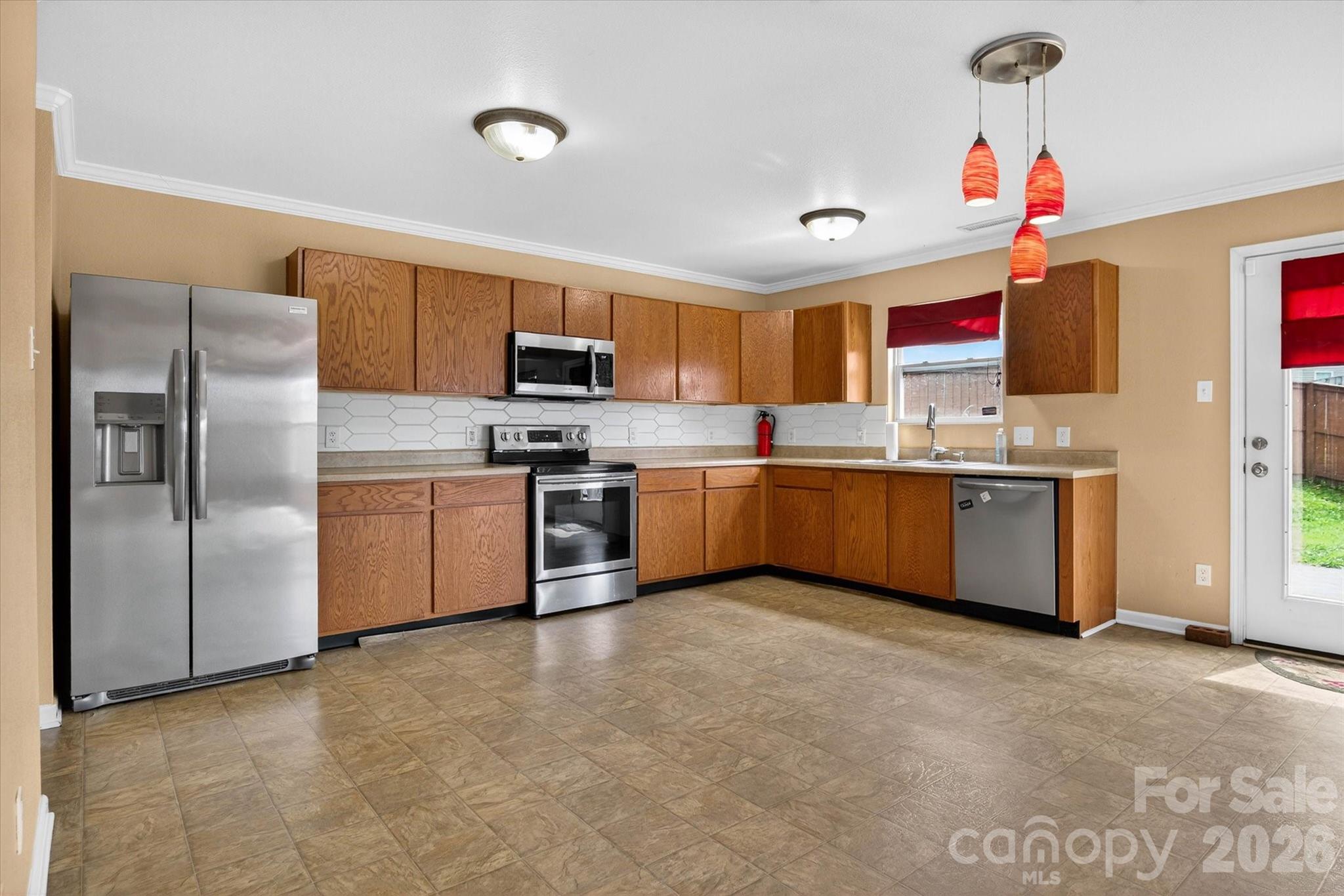 Photo 16 of 1533 Bray Drive, Charlotte, NC