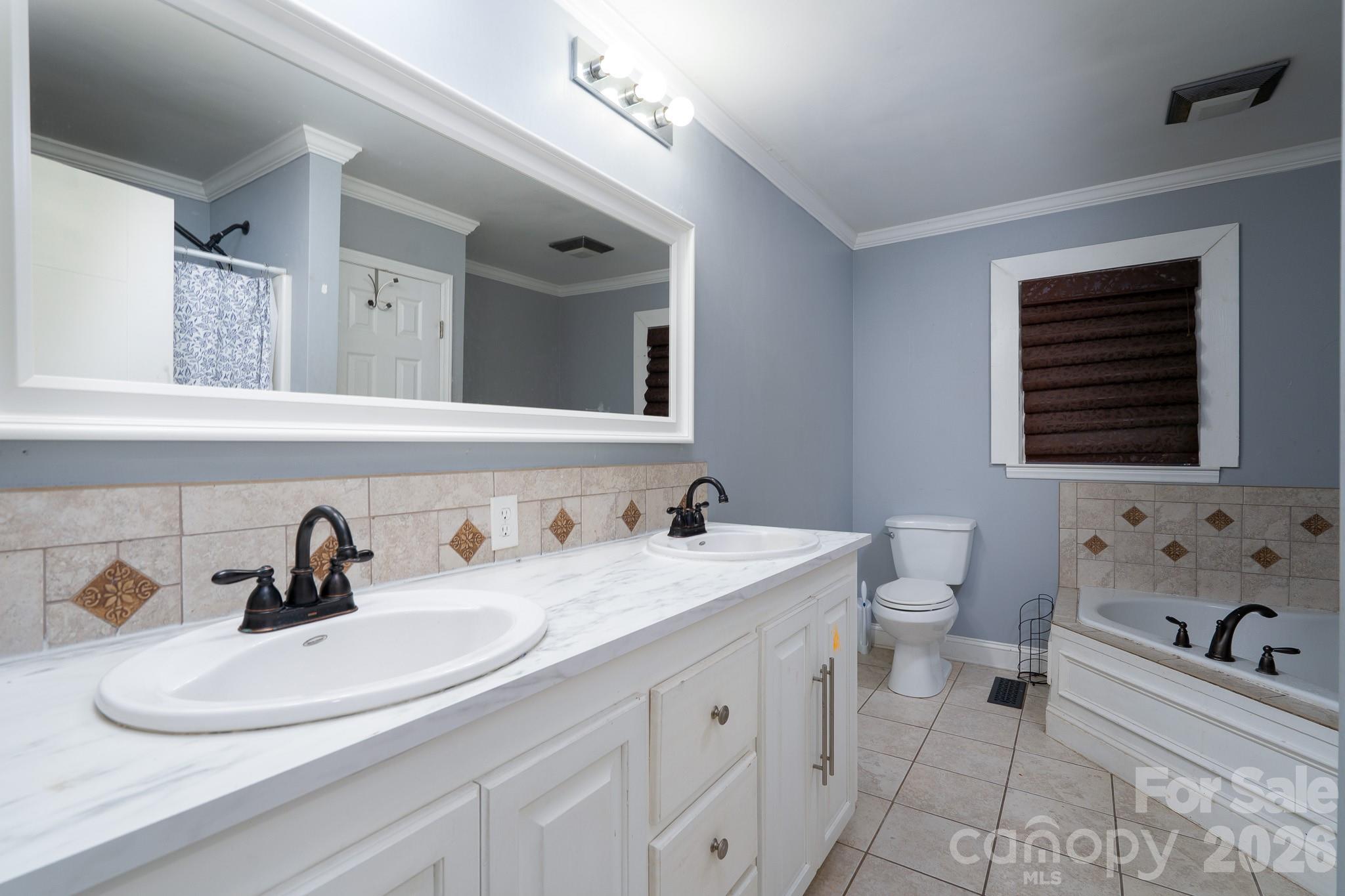 1709 Essen Lane, Gastonia, NC - photo 15 of 30