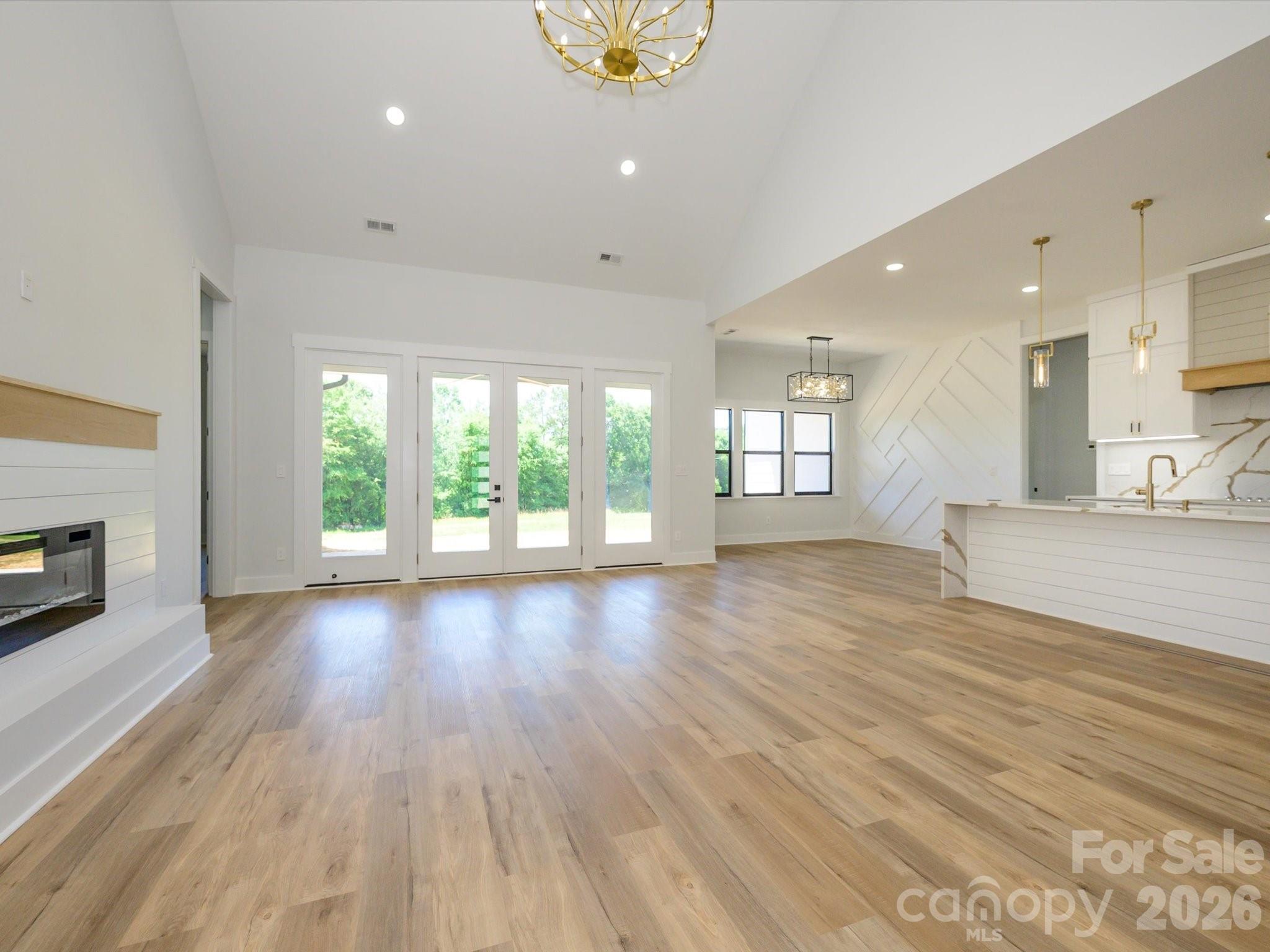 1012 Harrogate Drive, Bessemer City, NC - photo 6 of 41
