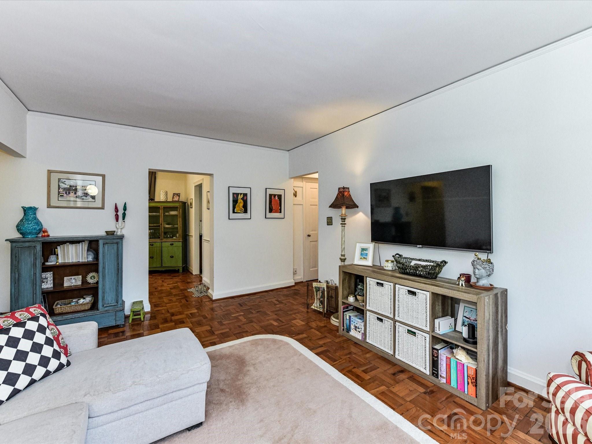 Photo 10 of 1121 Myrtle Avenue47, Charlotte, NC