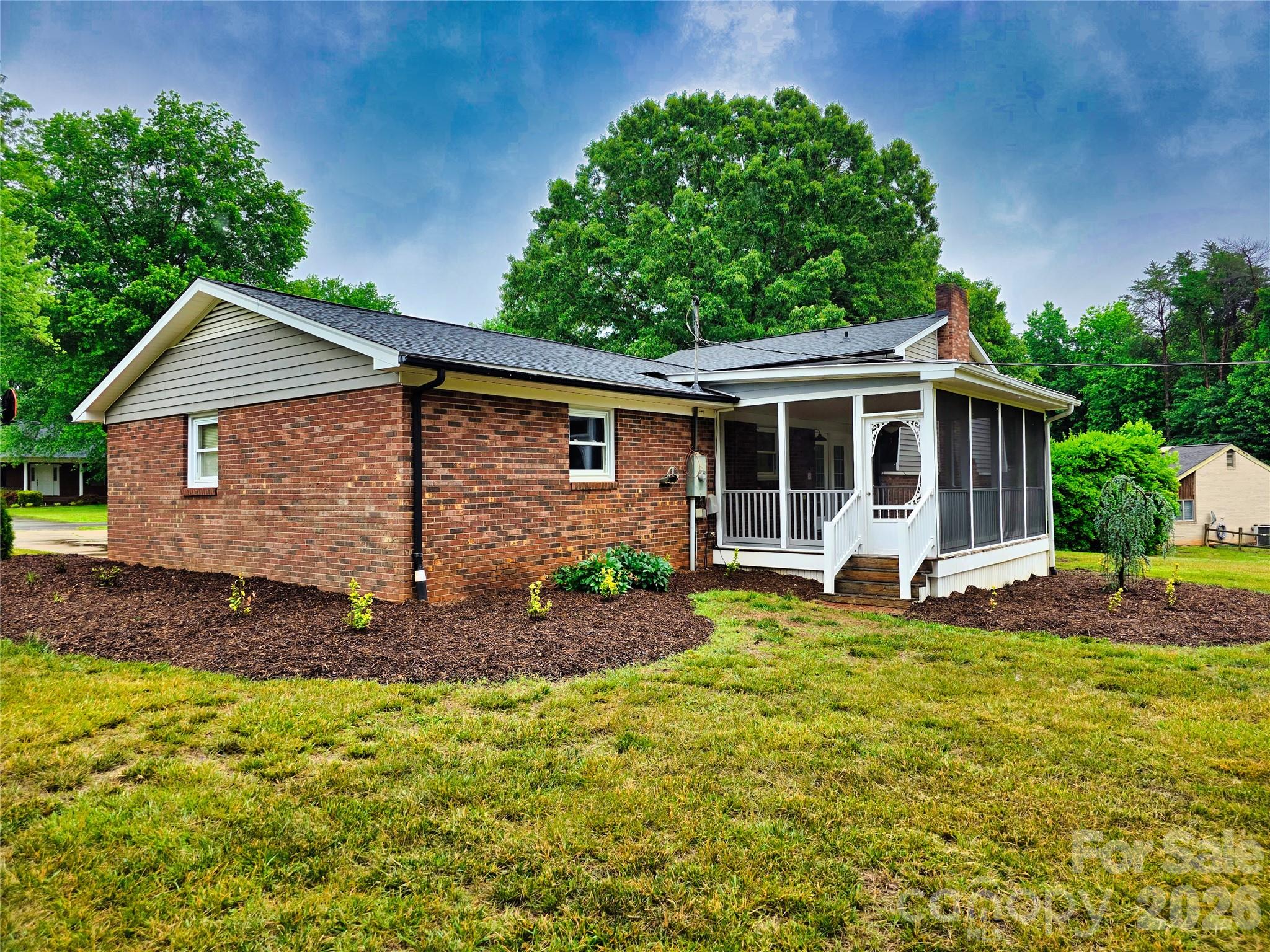 158 W Meadowview Drive, Statesville, NC - photo 8 of 28