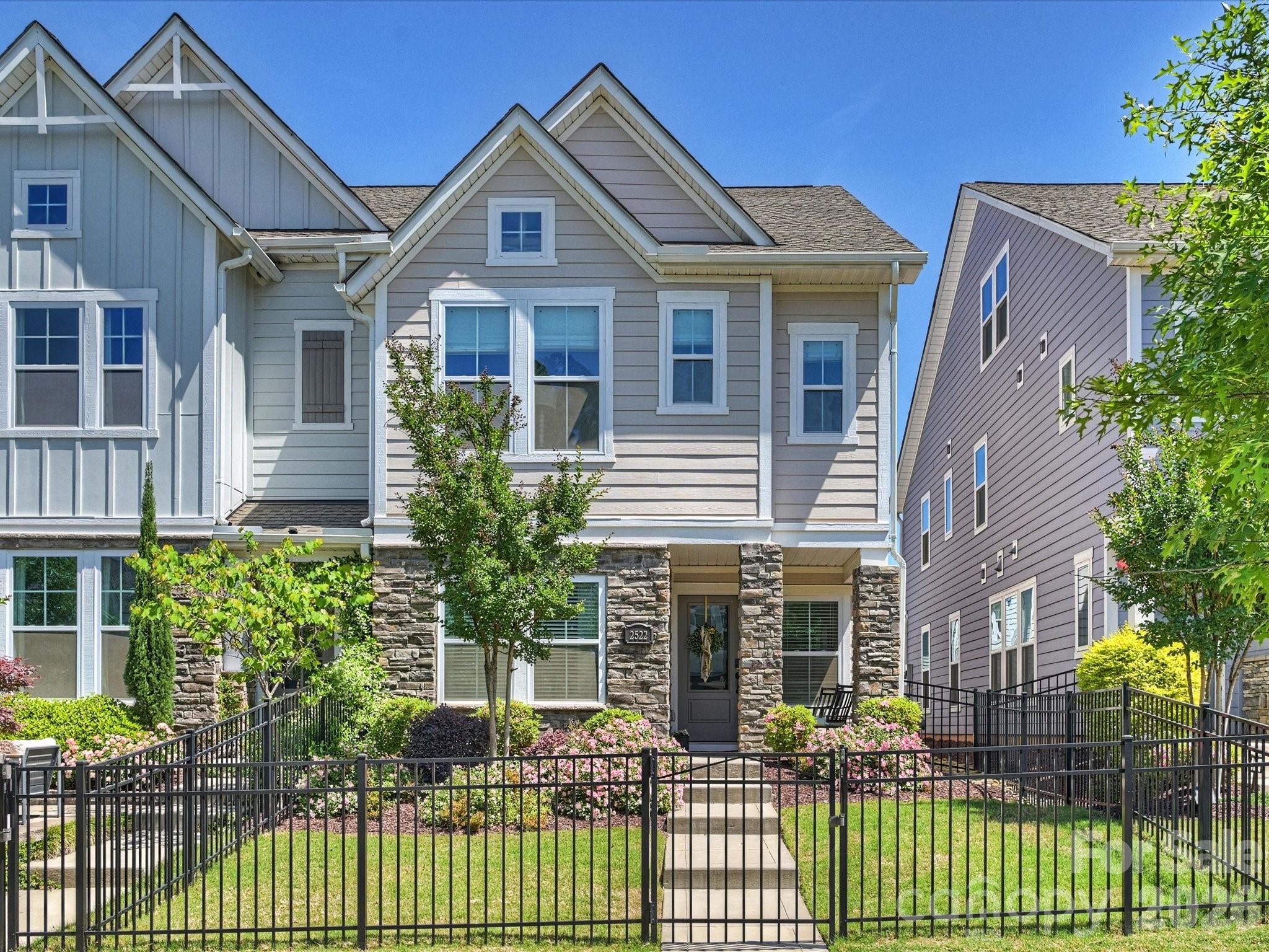 2522 Lydia Avenue, Charlotte, NC - photo 1 of 24