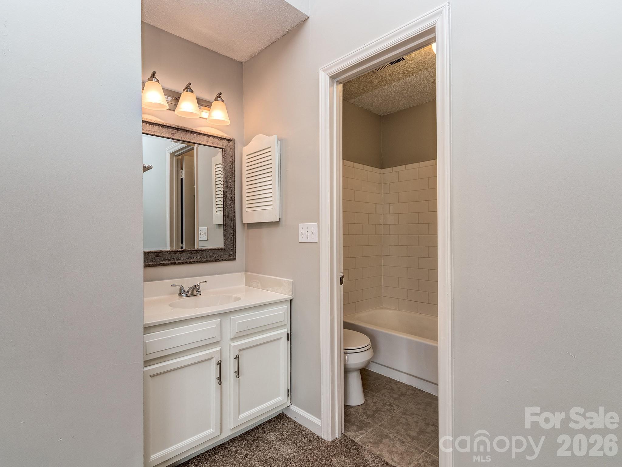 Photo 21 of 8211 Golf Ridge Drive, Charlotte, NC