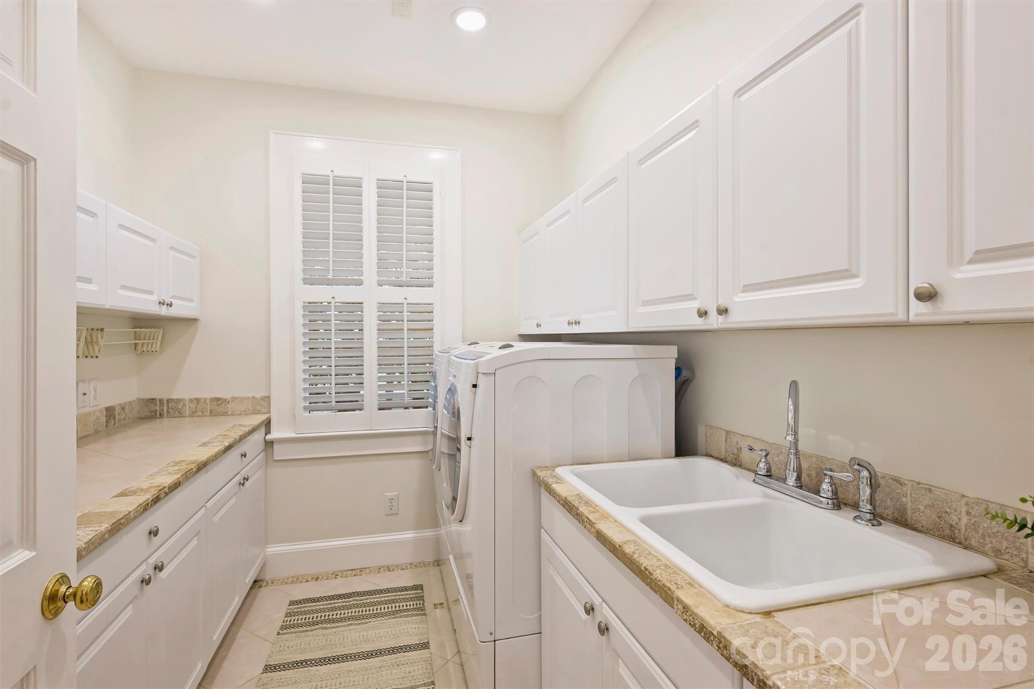 Photo 38 of 2126 Dilworth Road E, Charlotte, NC