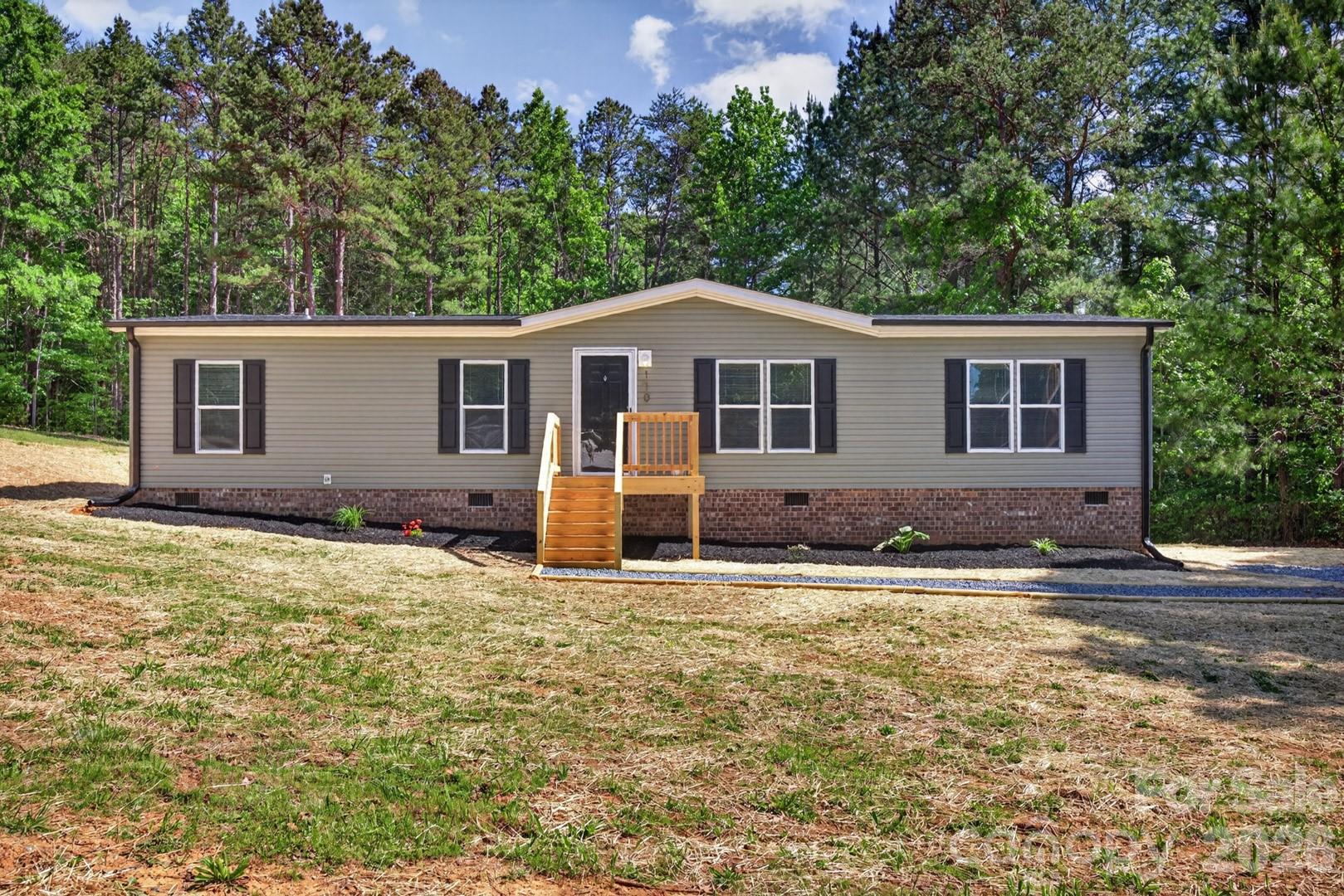 170 Harvick Lane, Lexington, NC - photo 1 of 43