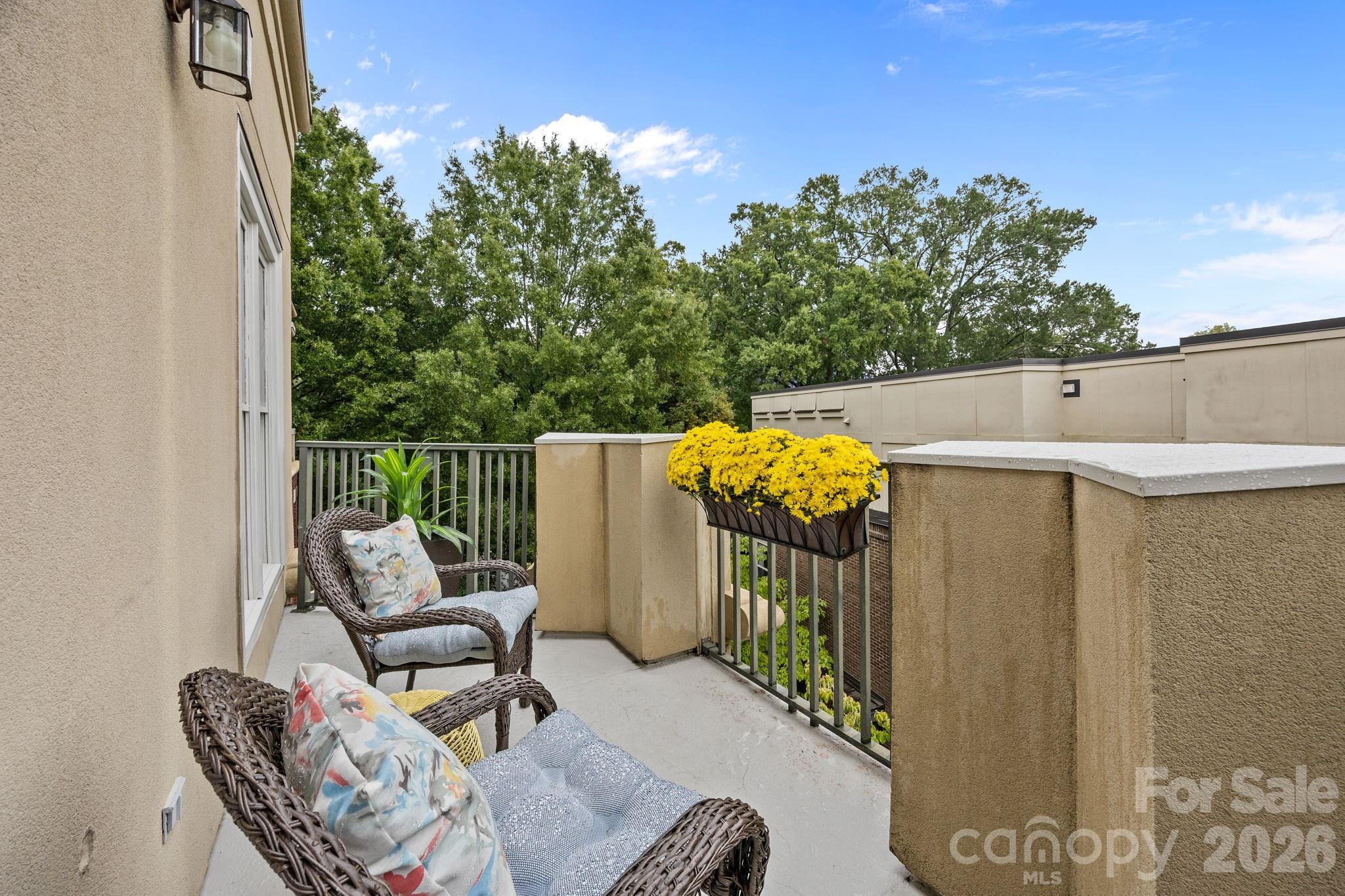 Photo 13 of 416 Queens Road19, Charlotte, NC