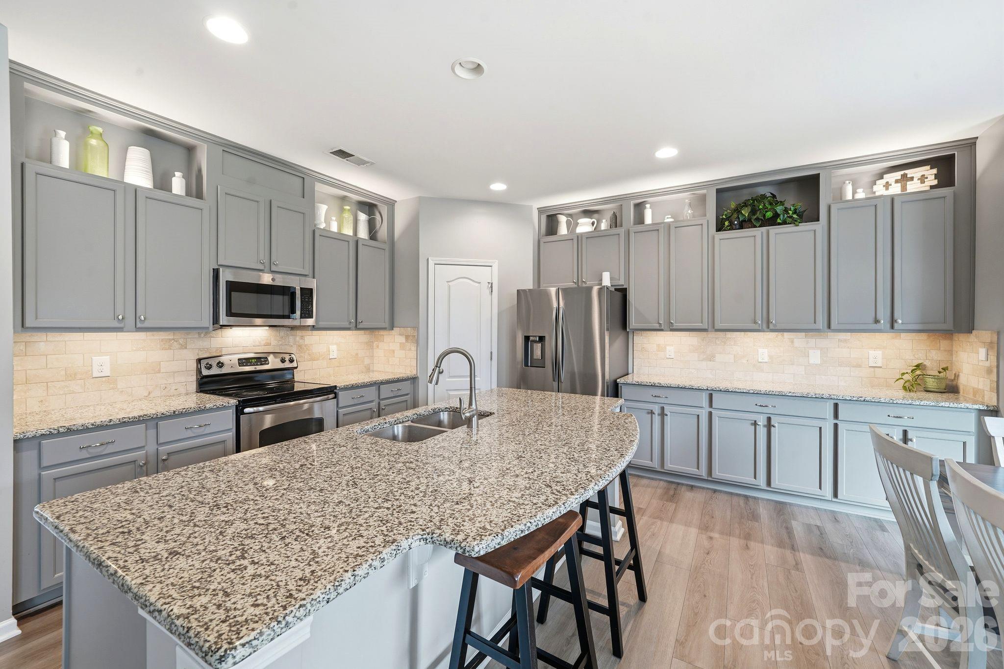 Photo 10 of 1855 Shadow Lawn Court, Fort Mill, SC