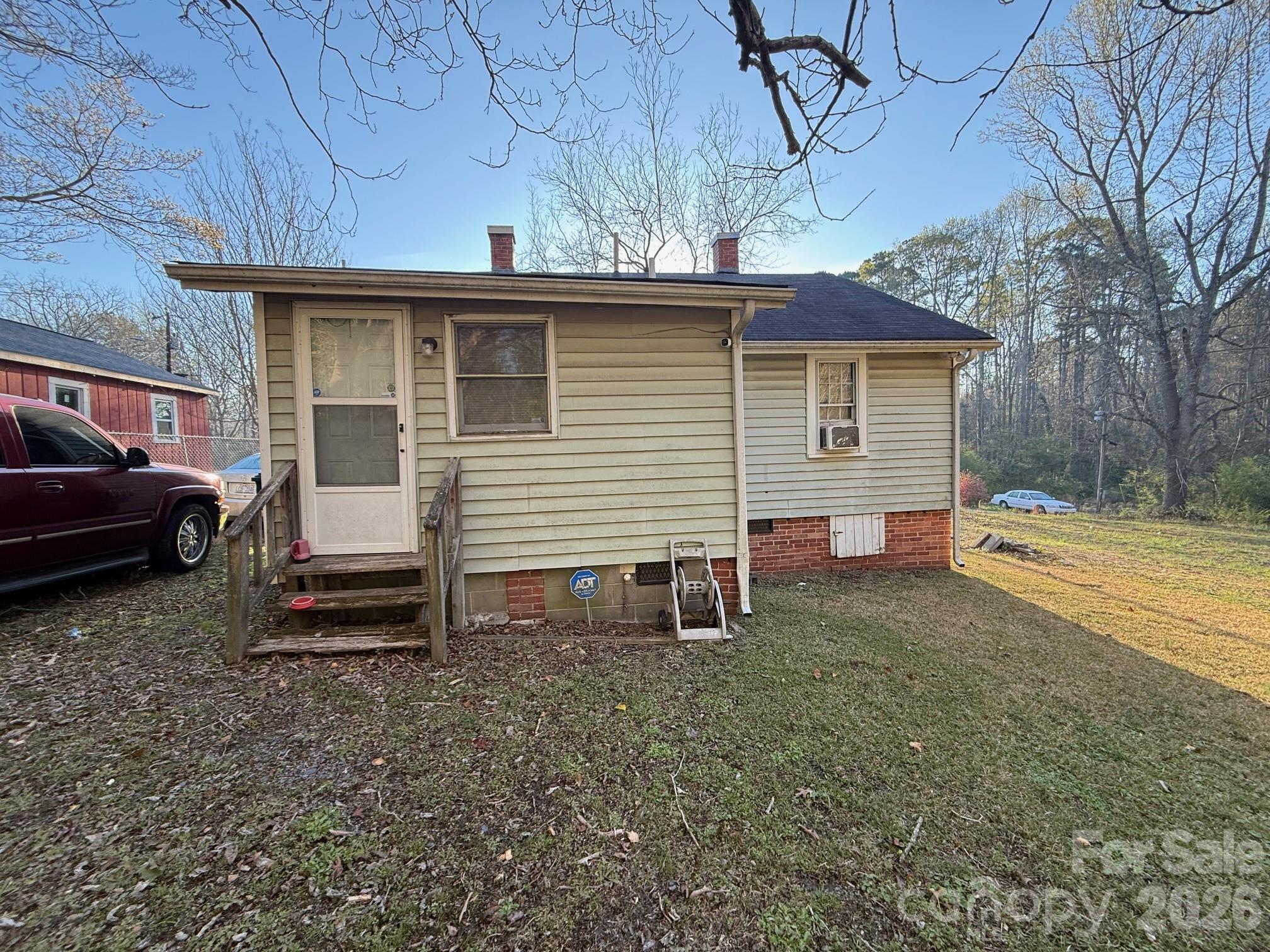 624 Blue Street, Troy, NC - photo 8 of 15
