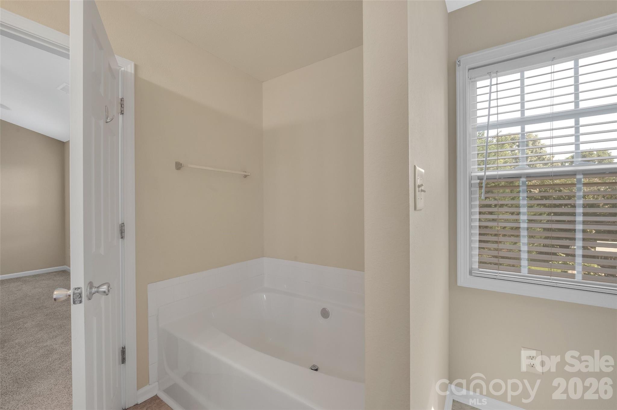 Photo 17 of 12929 Beddingfield Drive, Charlotte, NC