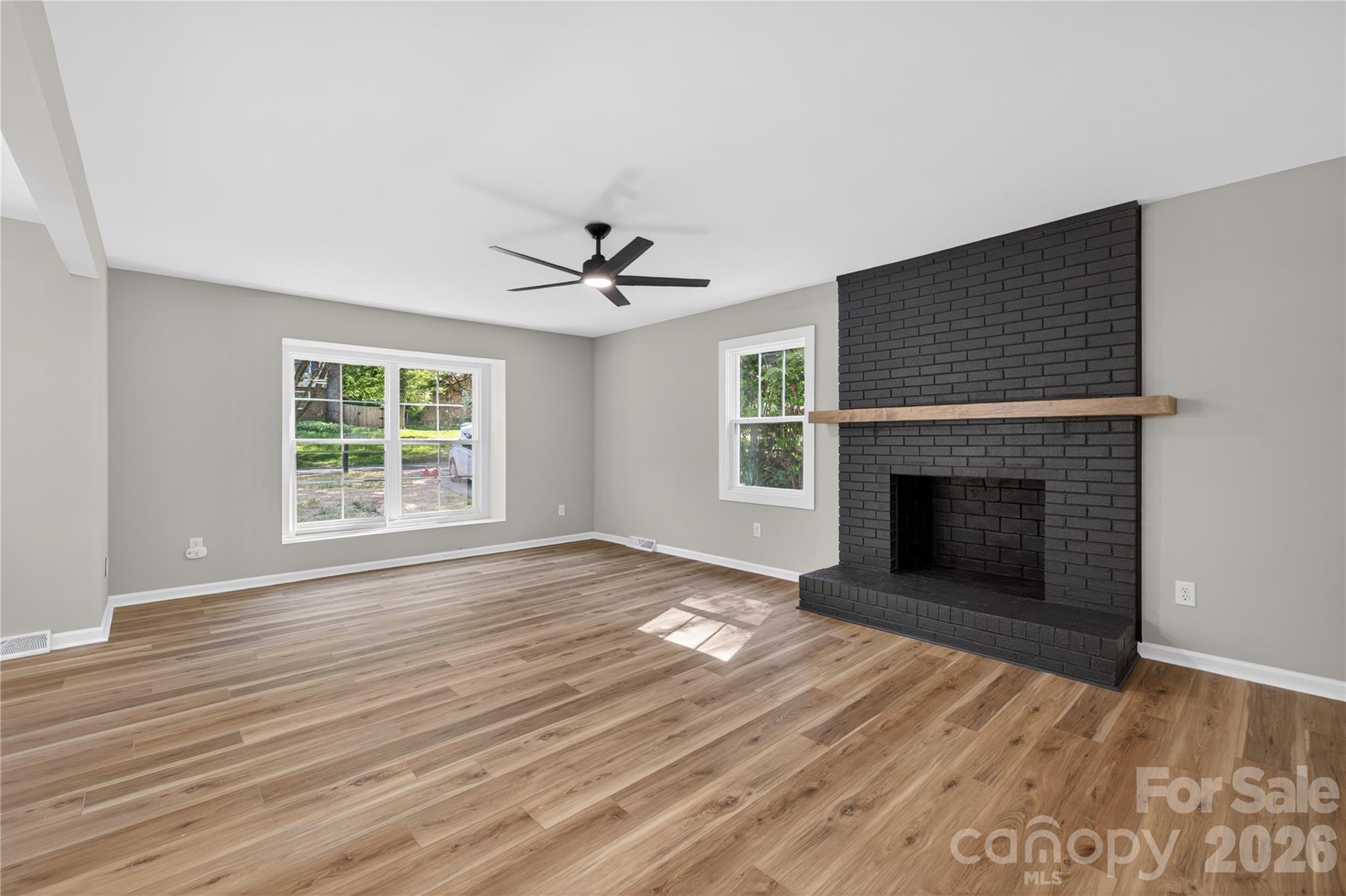 7407 Limerick Drive, Charlotte, NC - photo 10 of 38