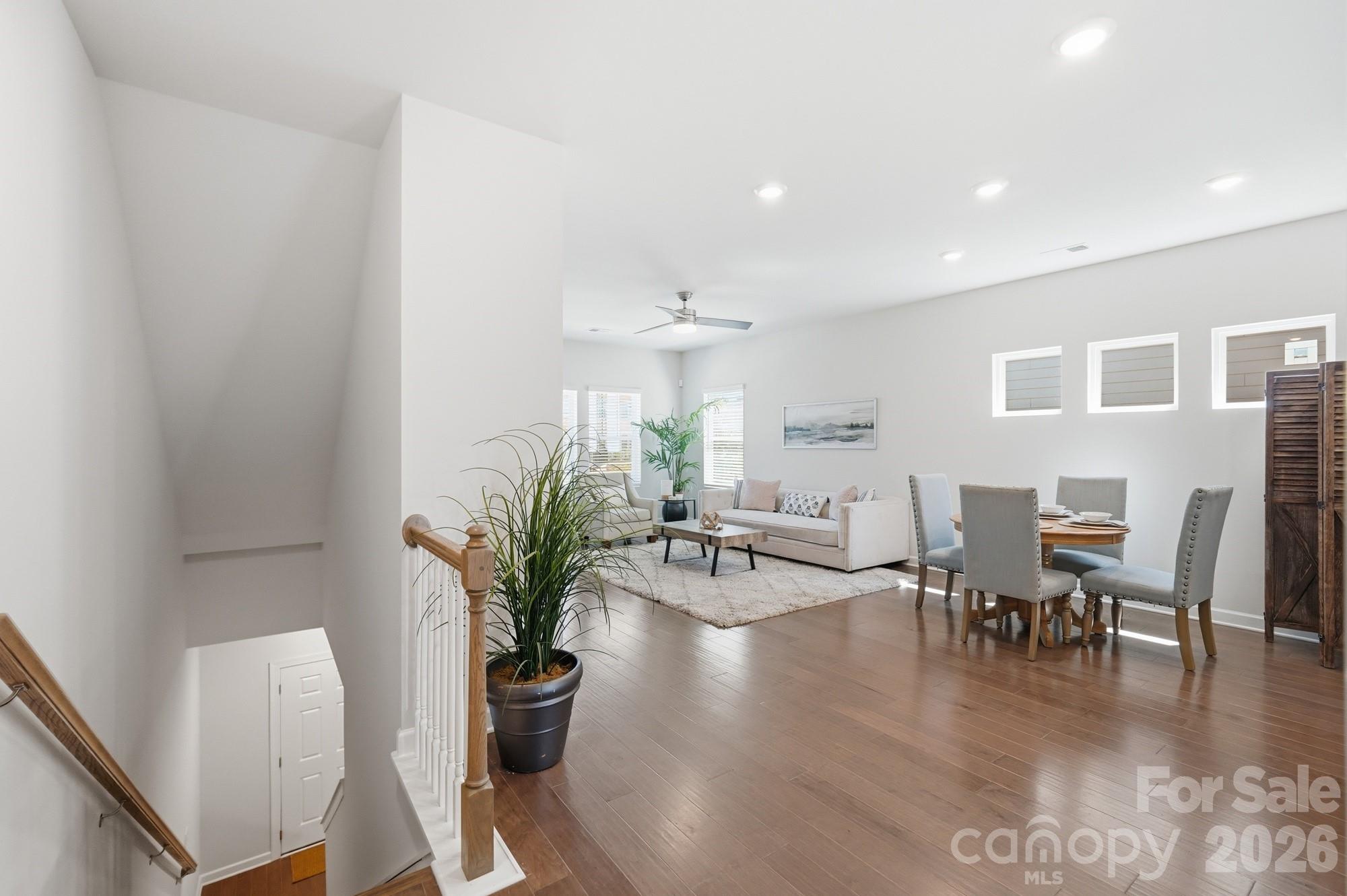 3742 Memorial Parkway, Charlotte, NC - photo 8 of 27