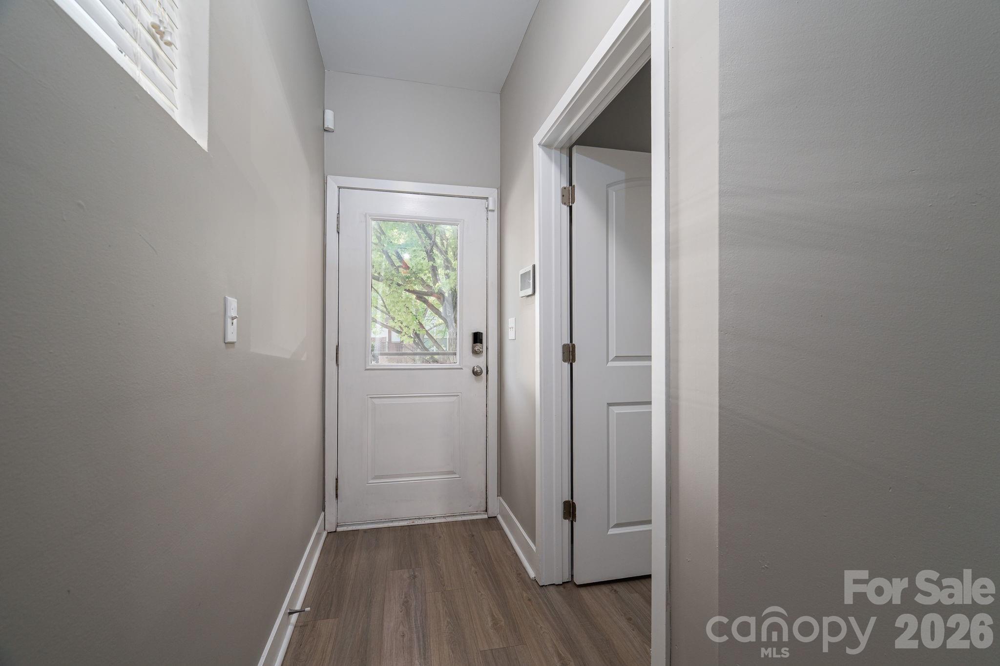 Photo 3 of 1012 Skyline View Way, Charlotte, NC