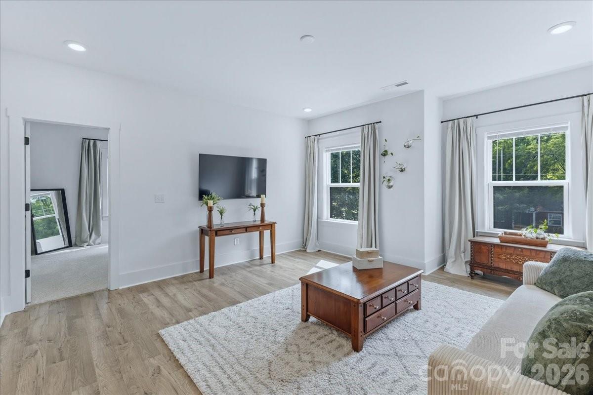 2904 Clemson Avenue, Charlotte, NC - photo 36 of 44
