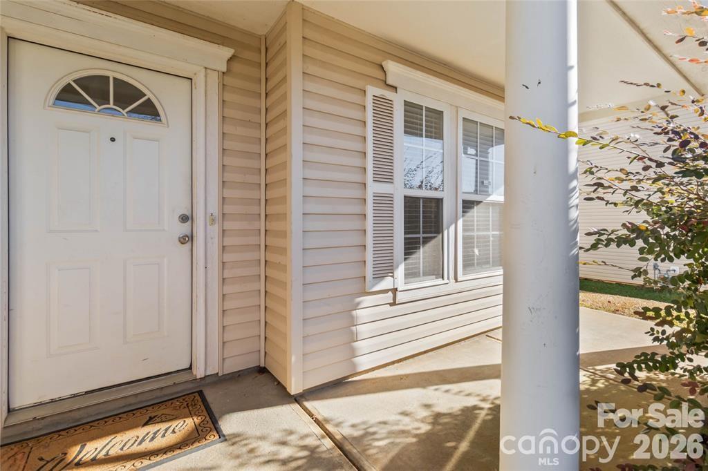 Photo 3 of 420 Zander Woods Court, Mount Holly, NC